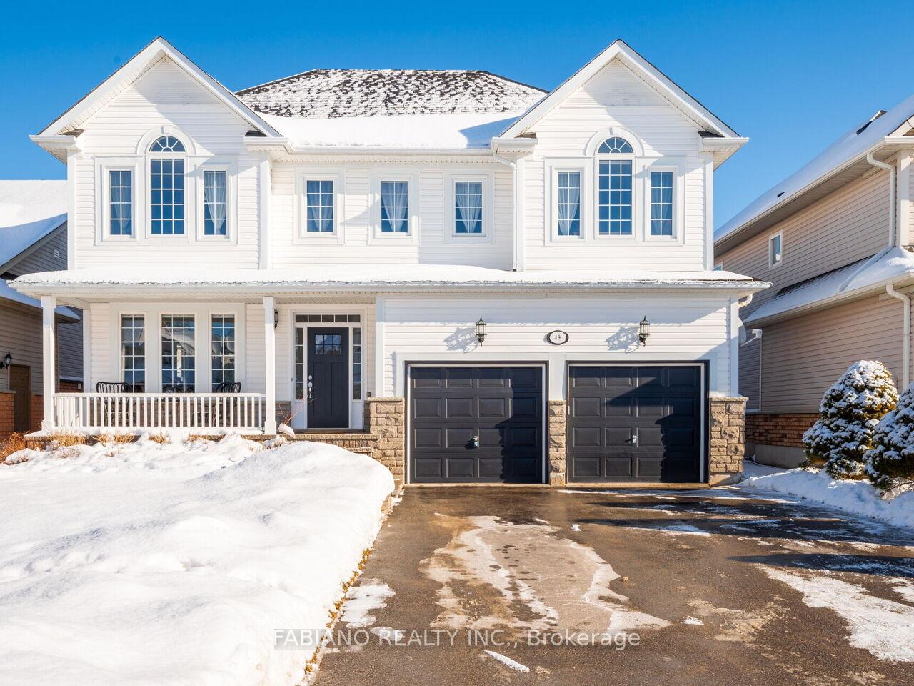 49 Birkhall Place, Barrie, ON L4N 0K4