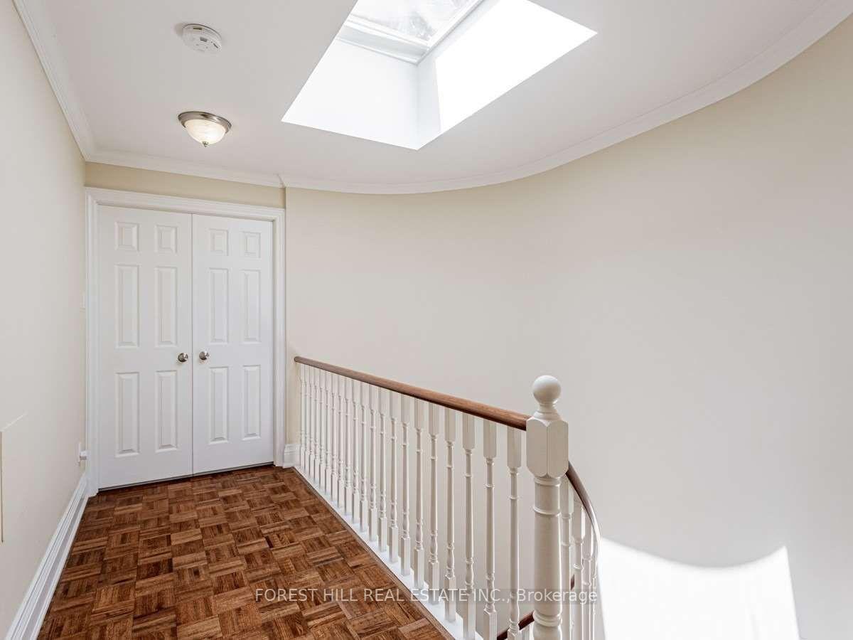 49 Lower Village Gate, Toronto, ON M5P 3L7