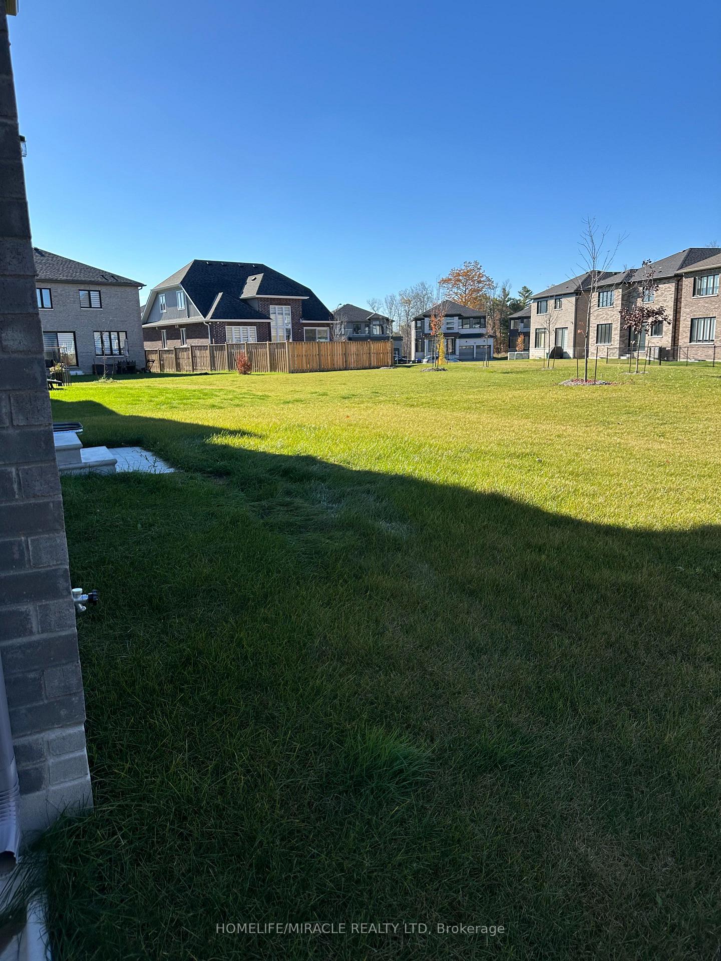 49 Nicort Road, Wasaga Beach, ON L9Z 0M9