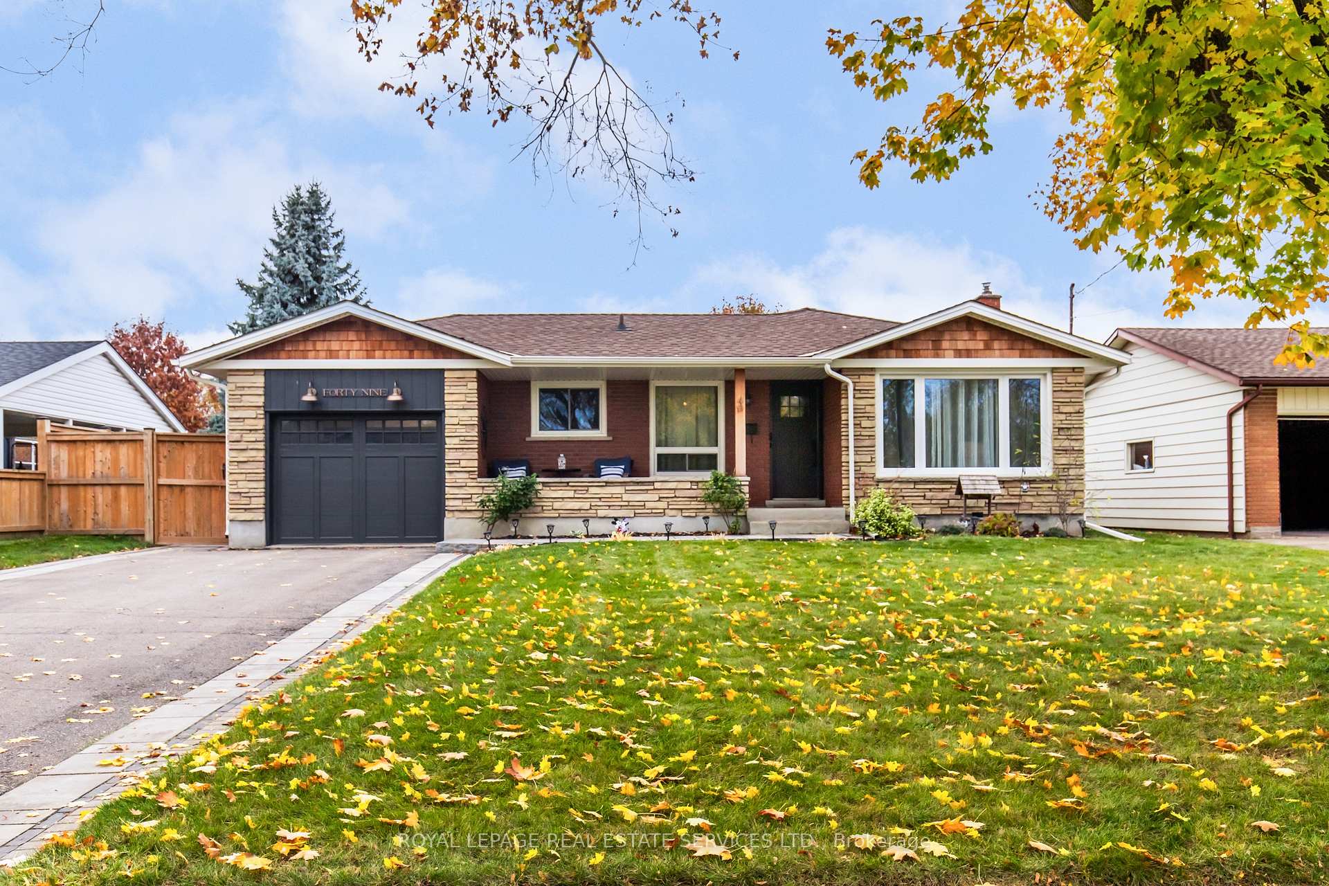 49 Royal Manor Drive, St. Catharines, ON L2M 4L2