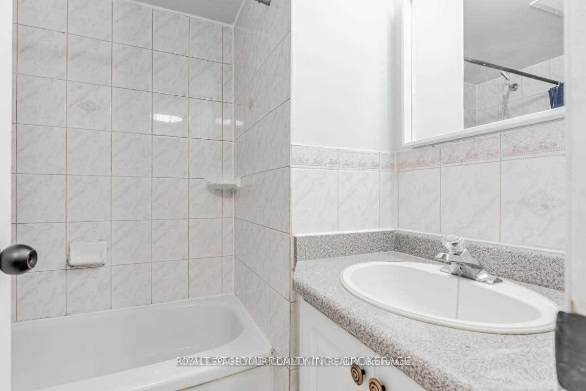 49 Sorrell Crescent, Markham, ON L3S 1L5