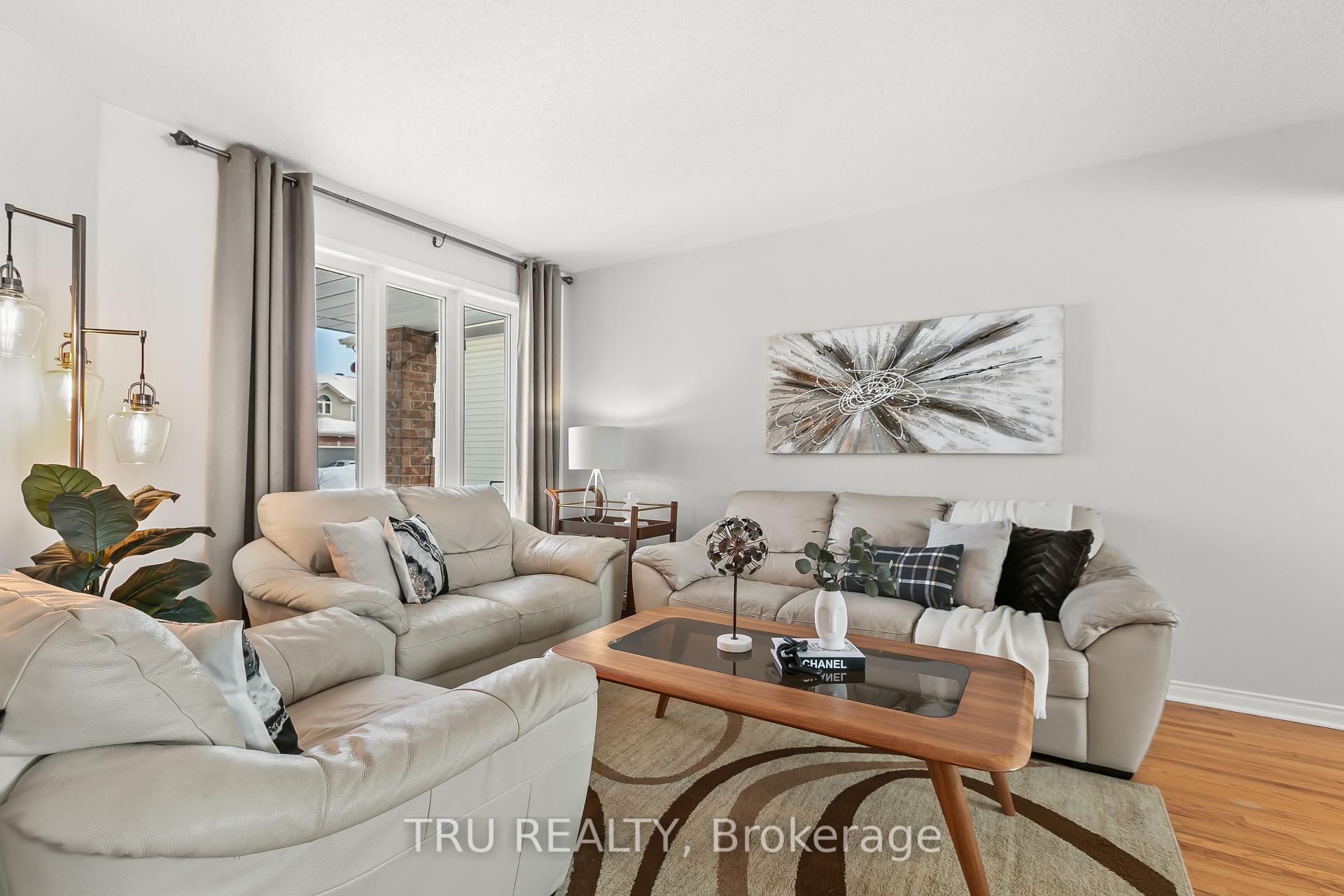 49 Stonepath Crescent N, Stittsville - Munster - Richmond, ON K2S 1S4