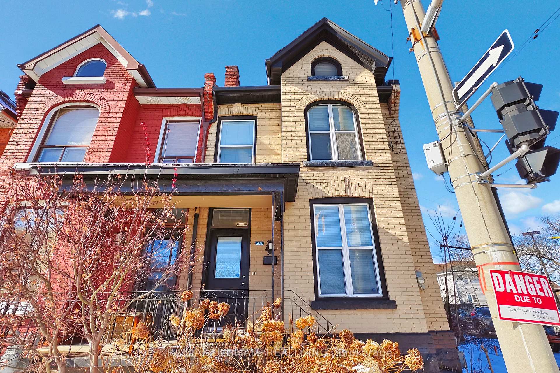 49 Wentworth Street N, Hamilton, ON L8L 5V3