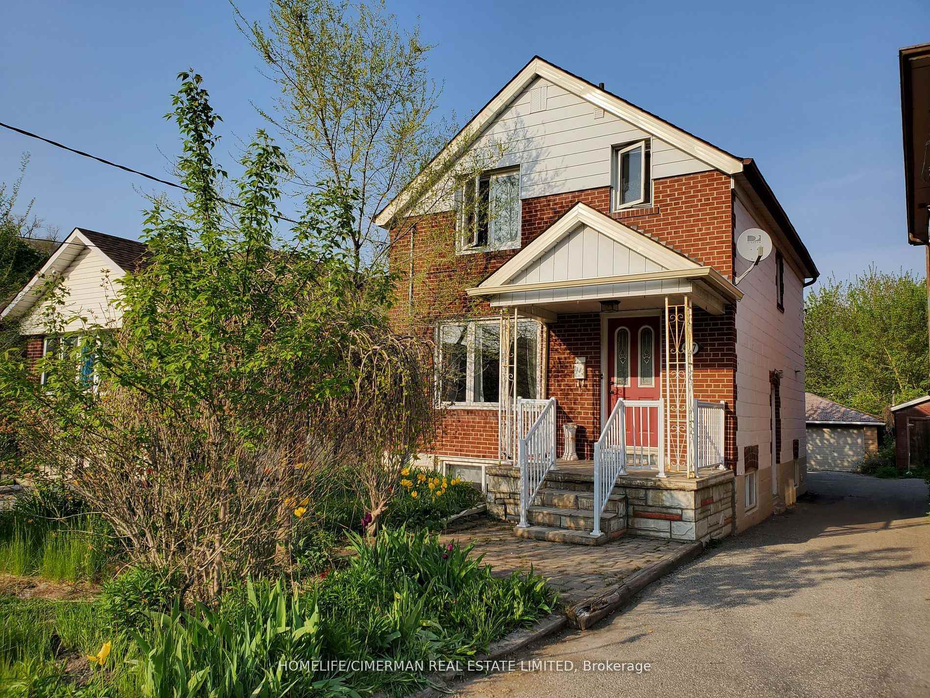 497 Caledonia Road, Toronto, ON M6E 4V1