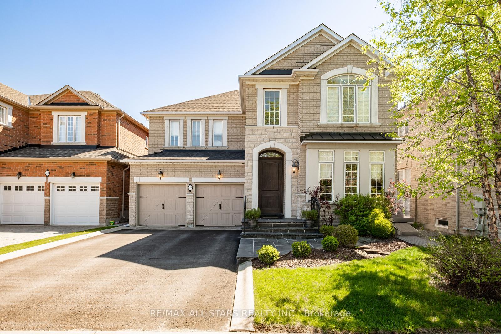 499 Roy Rainey Avenue, Markham, ON L6E 2B2