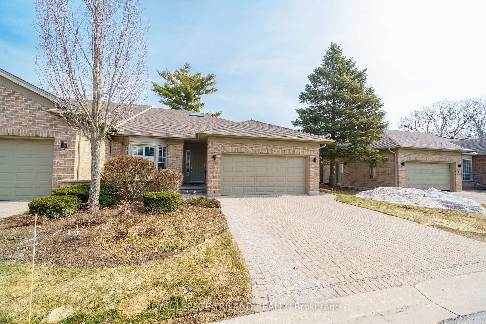 5 - 1151 Riverside Drive, London, ON N6H 2T7