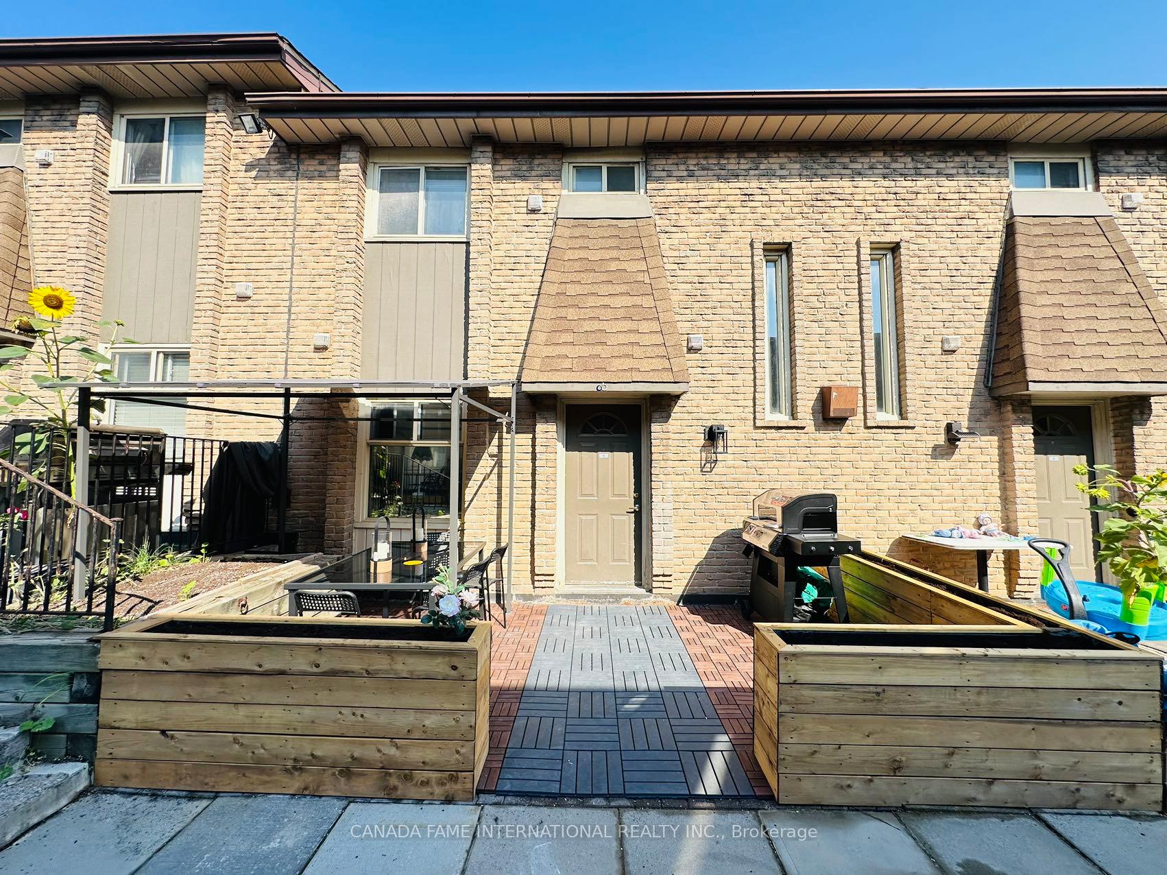 5 - 40 Rexdale Boulevard, Toronto, ON M9W 5Z3