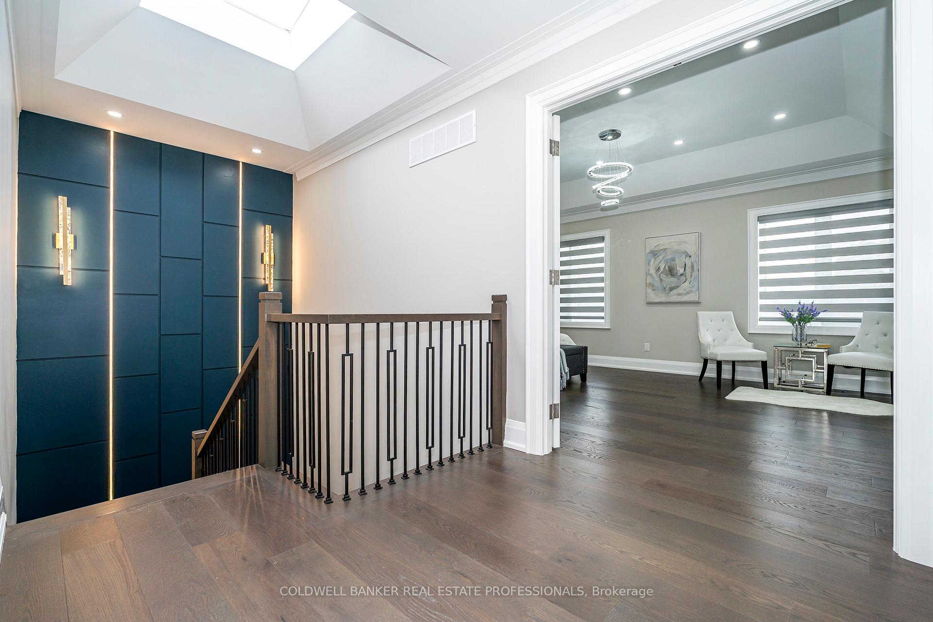 5 Barnsley Court, Toronto, ON M1R 3X4