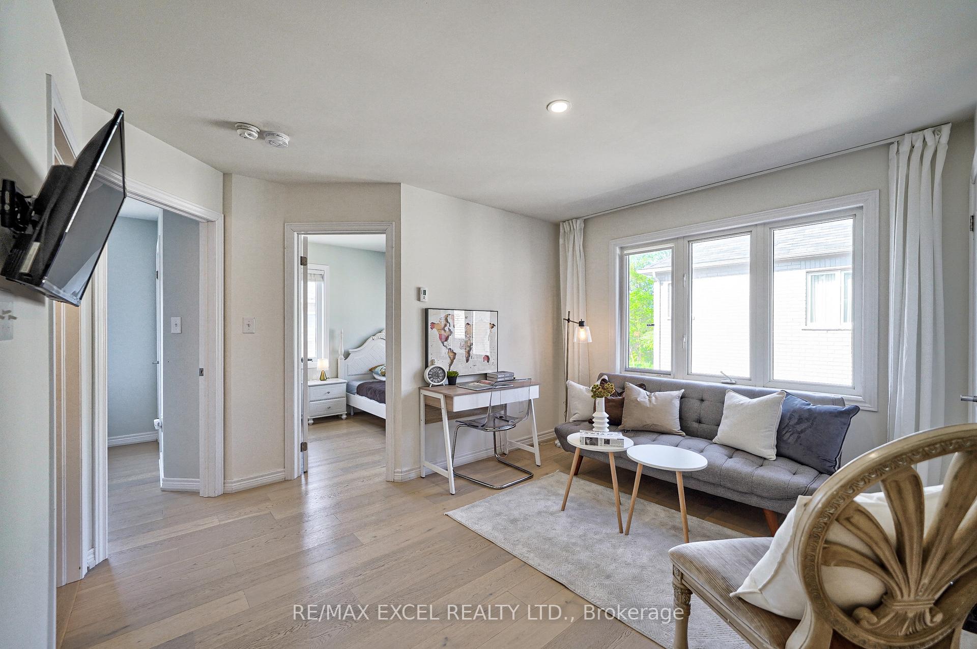 5 Bloom Street, Markham, ON L6B 0Z7