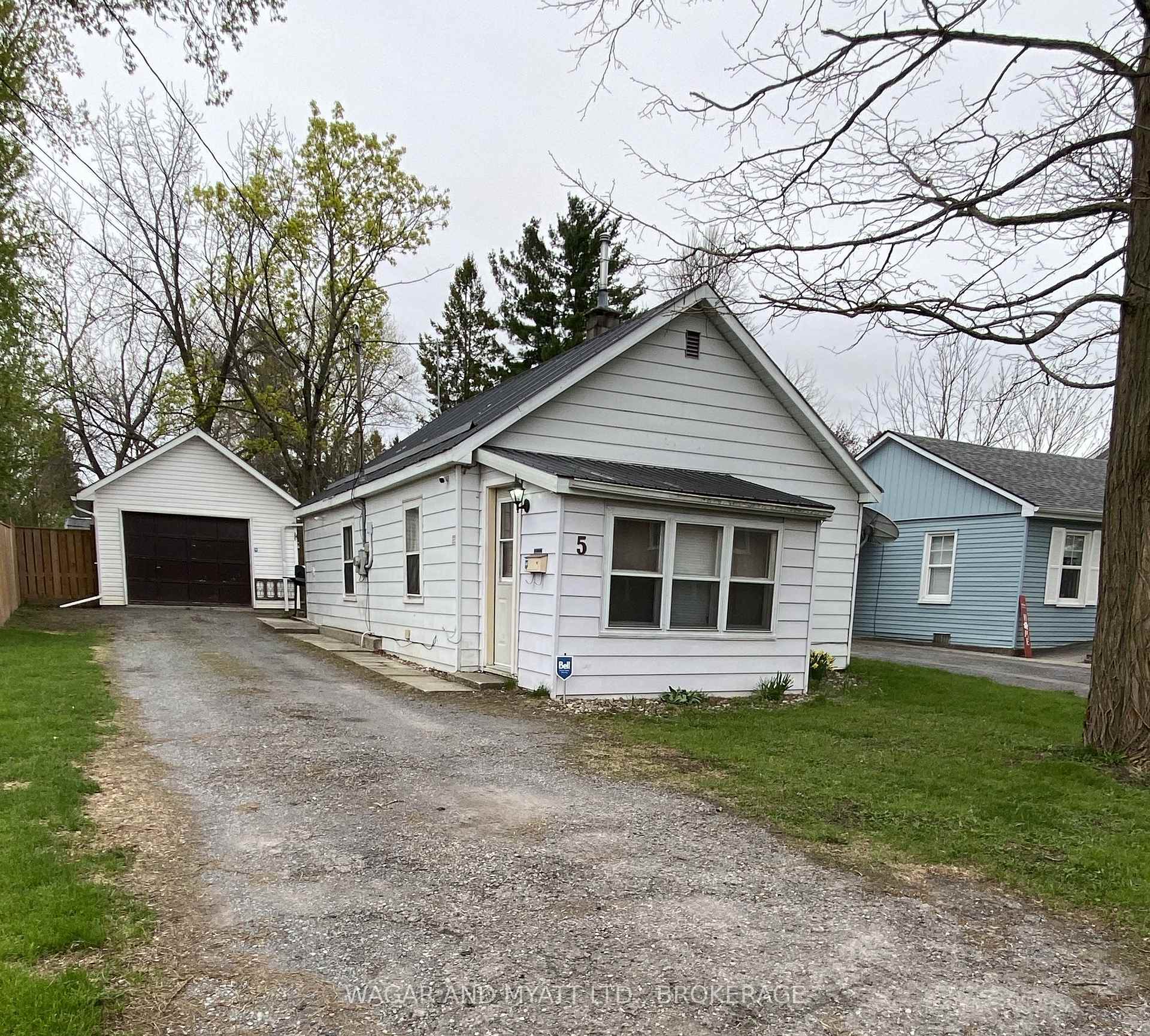 5 Briggs Street S, Greater Napanee, ON K7R 3G7