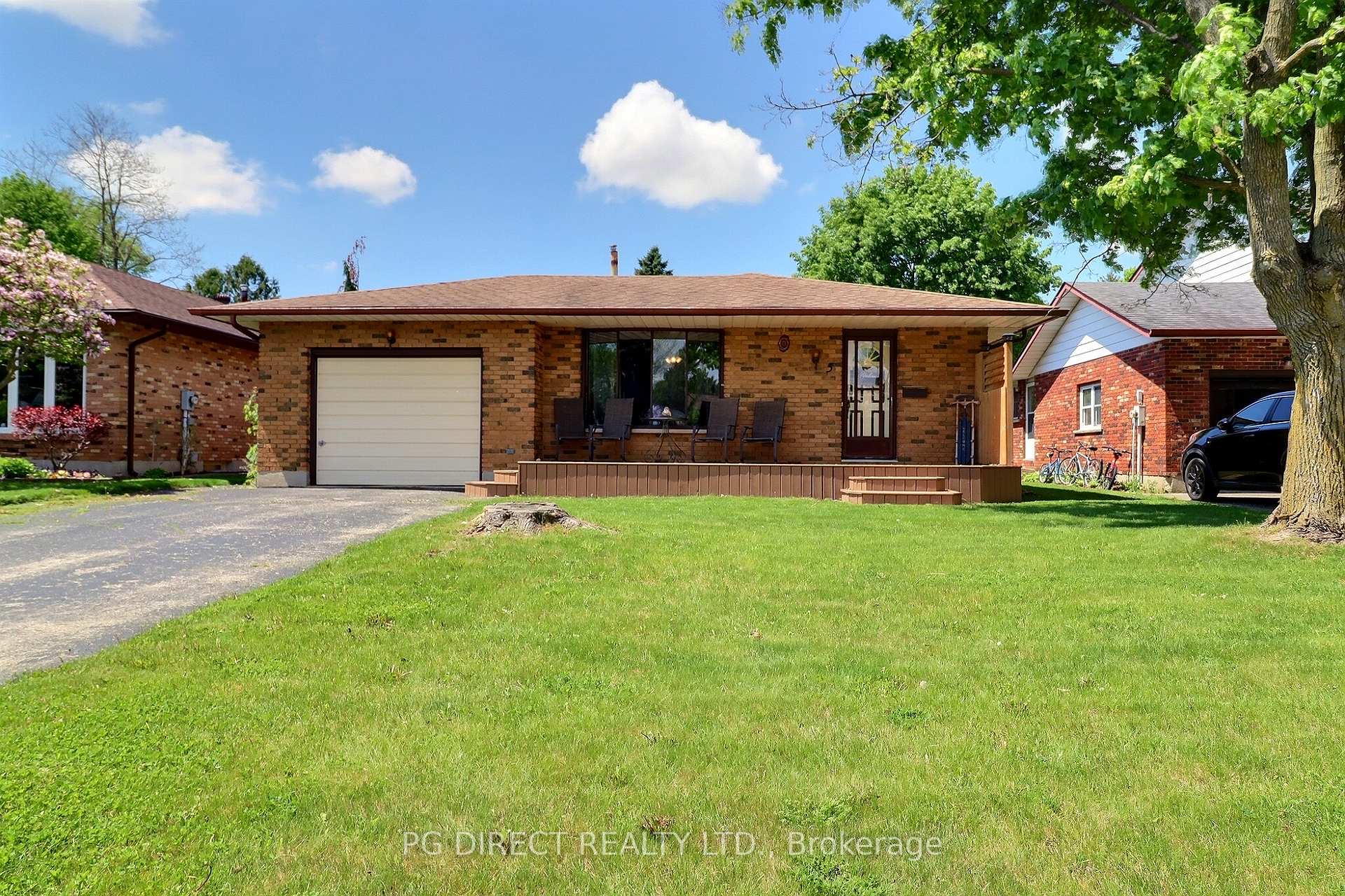 5 Denrich Avenue, Tillsonburg, ON N4G 4V9