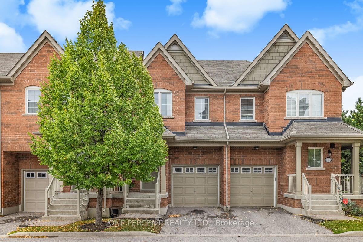 5 Edwin Pearson Street, Aurora, ON L4G 0R8