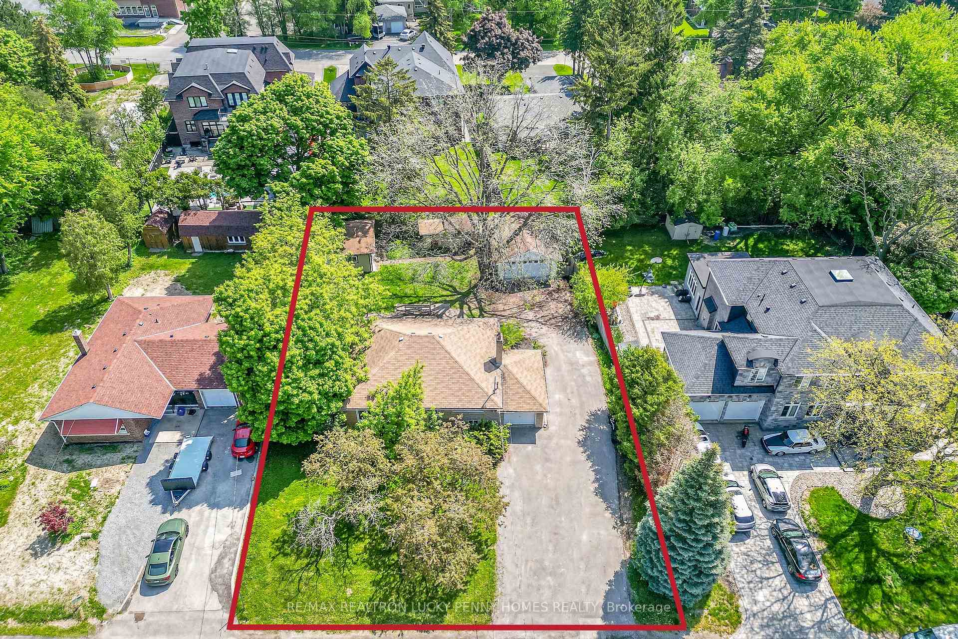 5 Grandview Boulevard, Markham, ON L3P 1E9