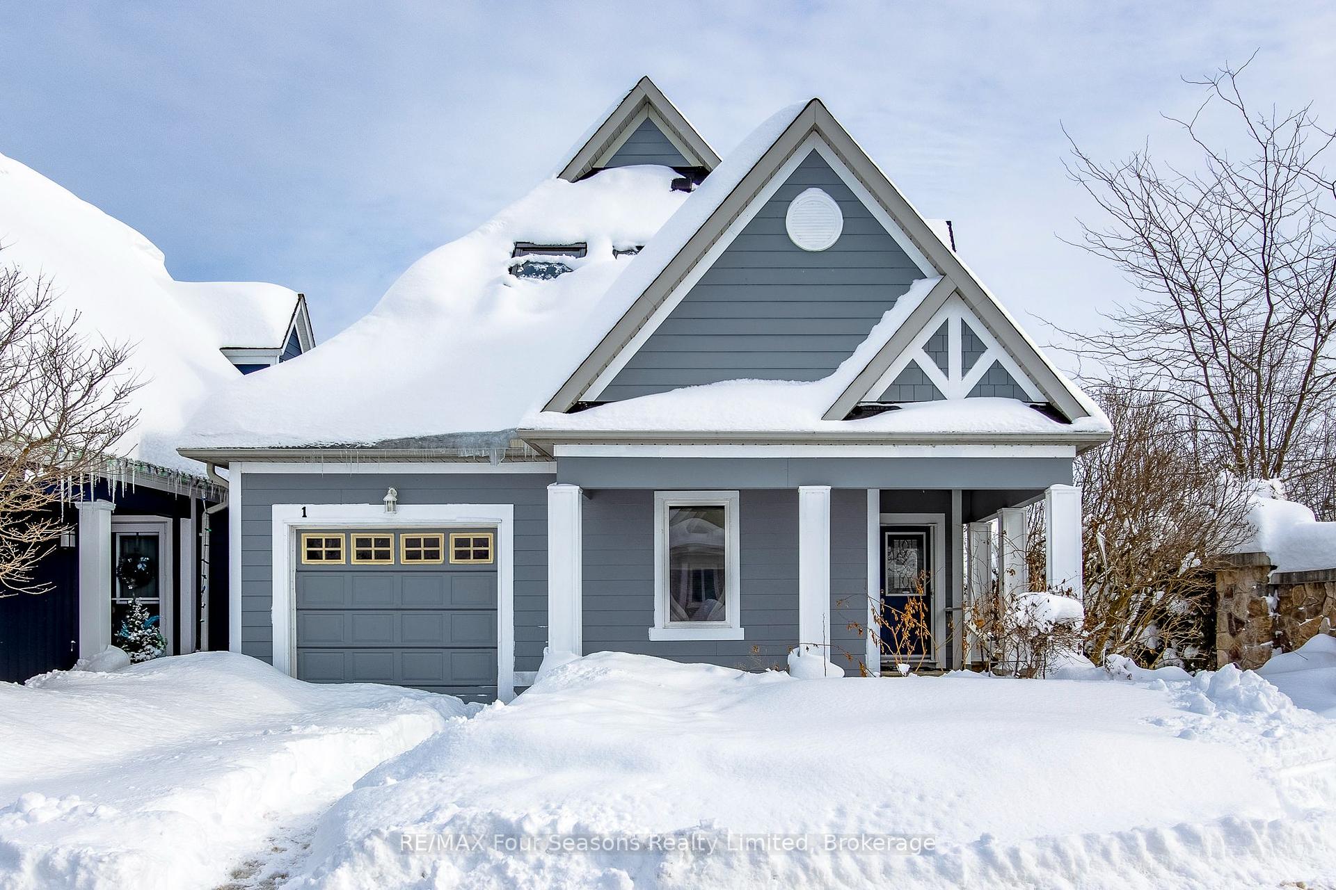 1 - 5 Invermara Court, Orillia, ON L3V 8B4