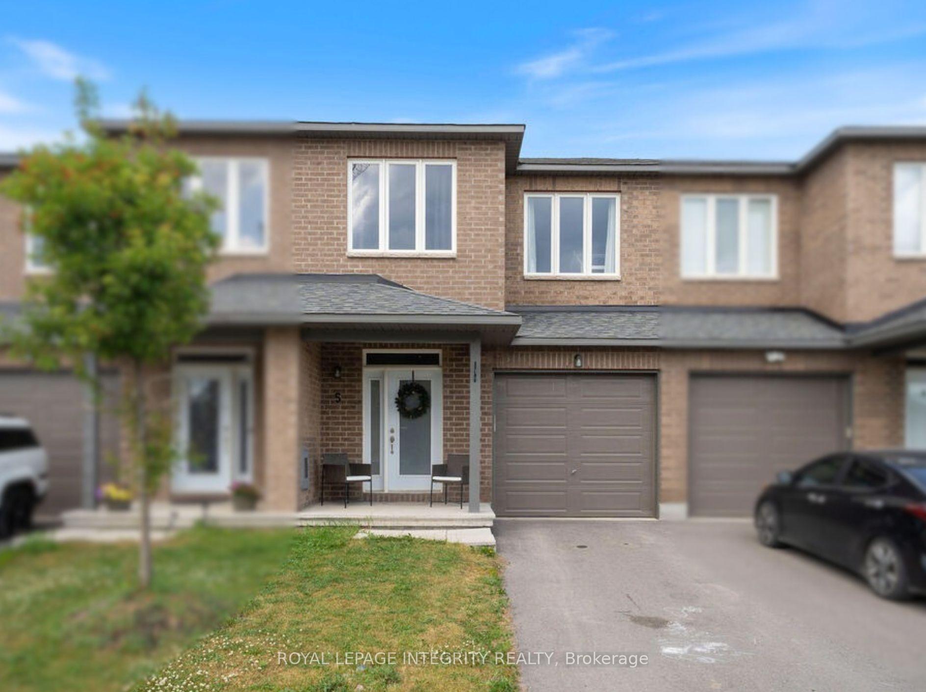 5 MCPHAIL Road, Carleton Place, ON K7C 1A8