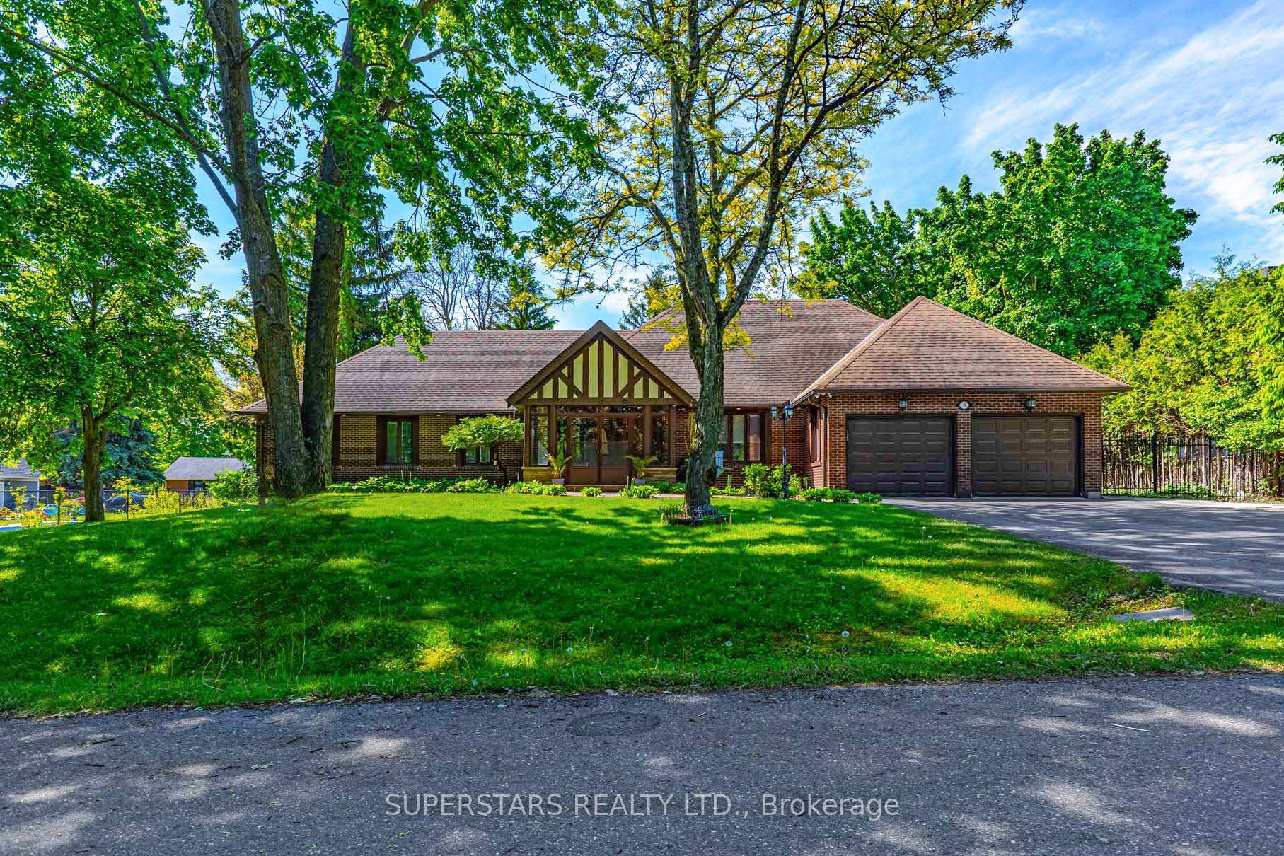 5 Mortson Street, Markham, ON L6C 1A5