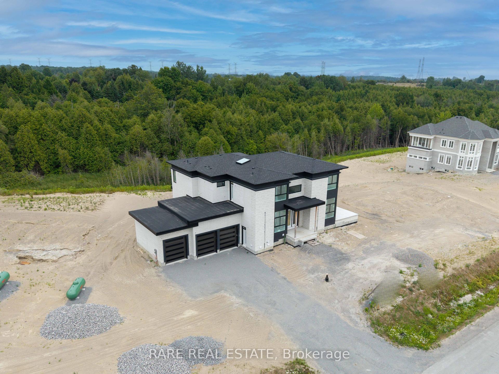 5 Openshaw Place, Clarington, ON L1A 3V7