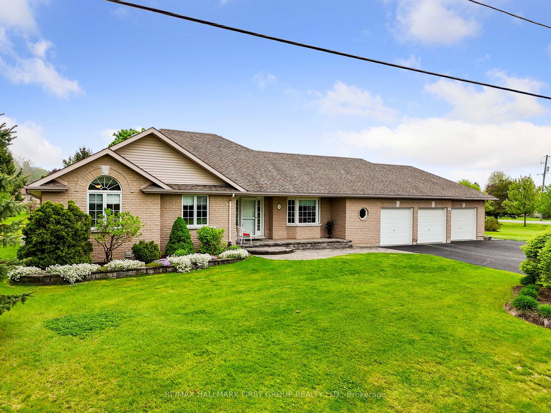 5 Ravine Drive, Hamilton Township, ON K0K 1C0