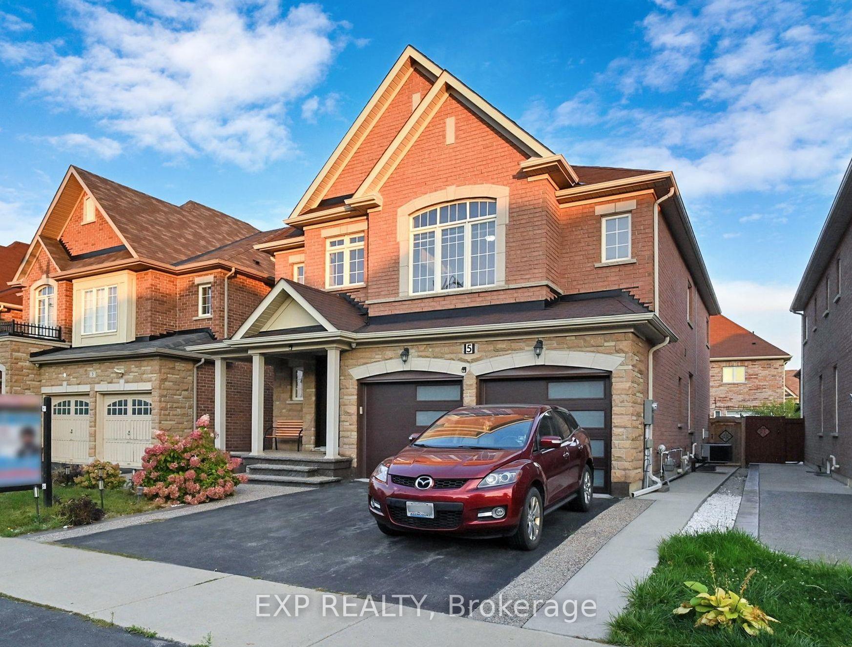 5 Ricardo Road, Brampton, ON L6P 2X3
