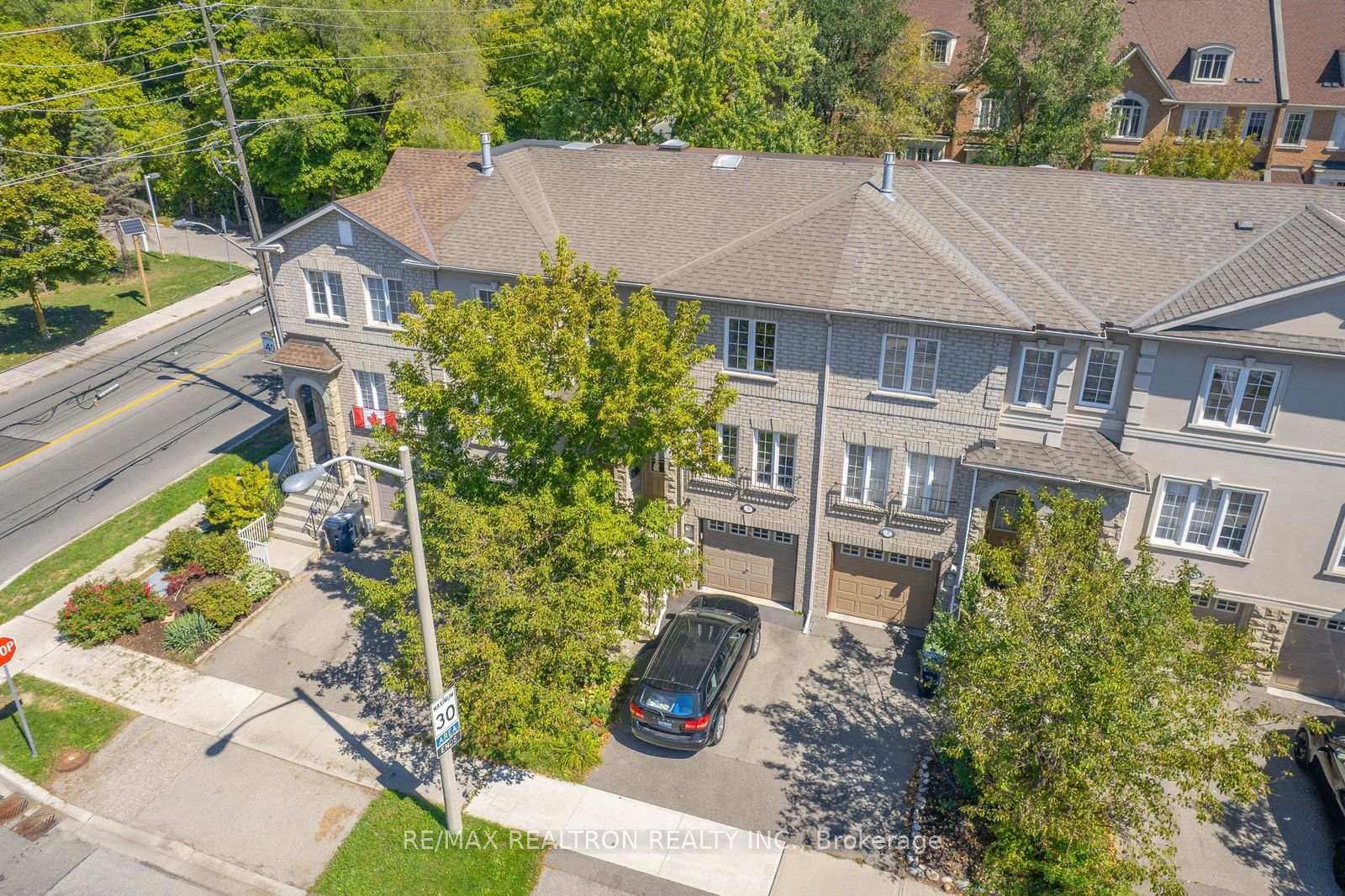 5 Rodeo Court, Toronto, ON M2M 4M3