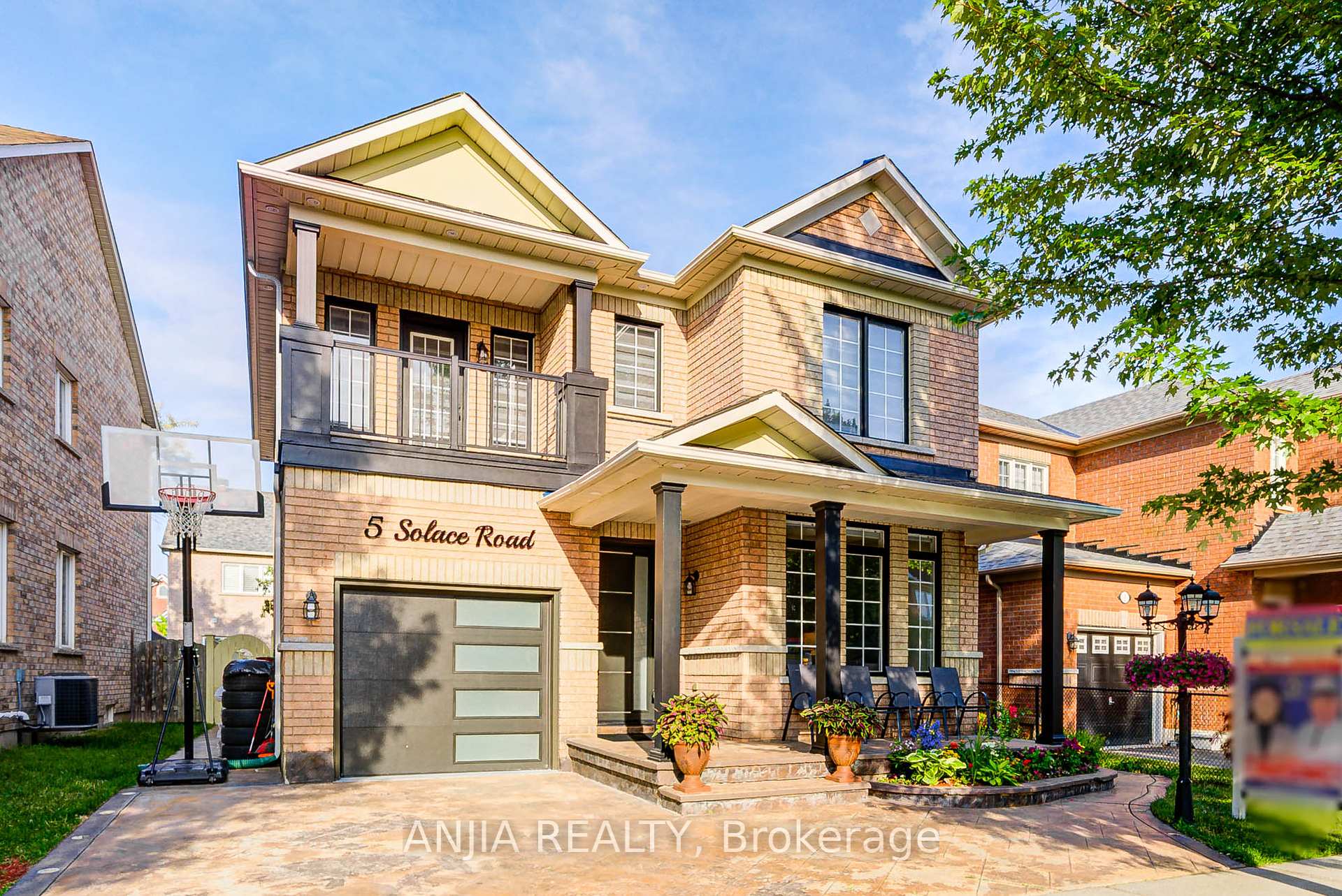 5 Solace Road, Markham, ON L6E 0A3