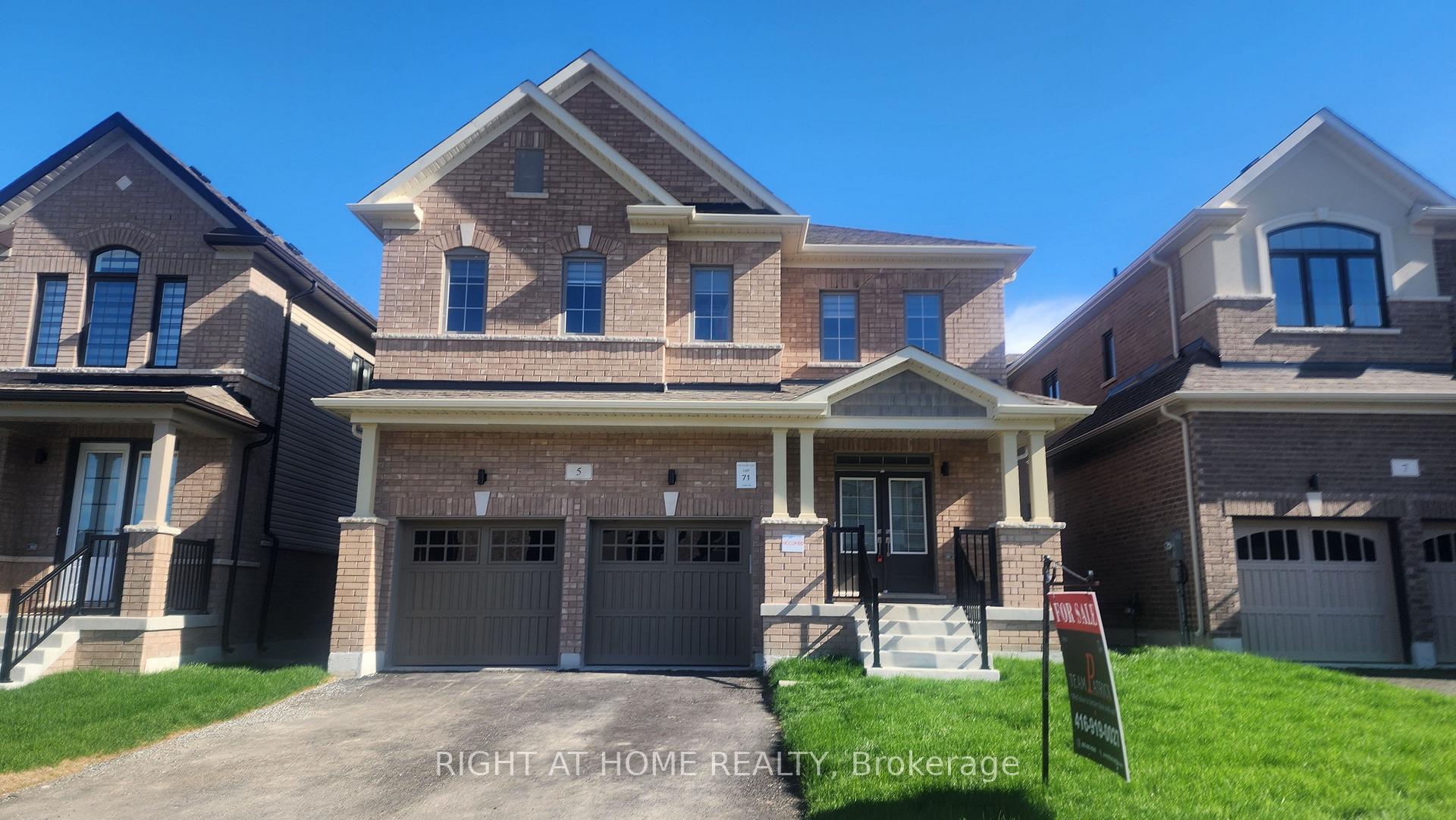 5 Stennett Drive, Georgina, ON L4P 0J4