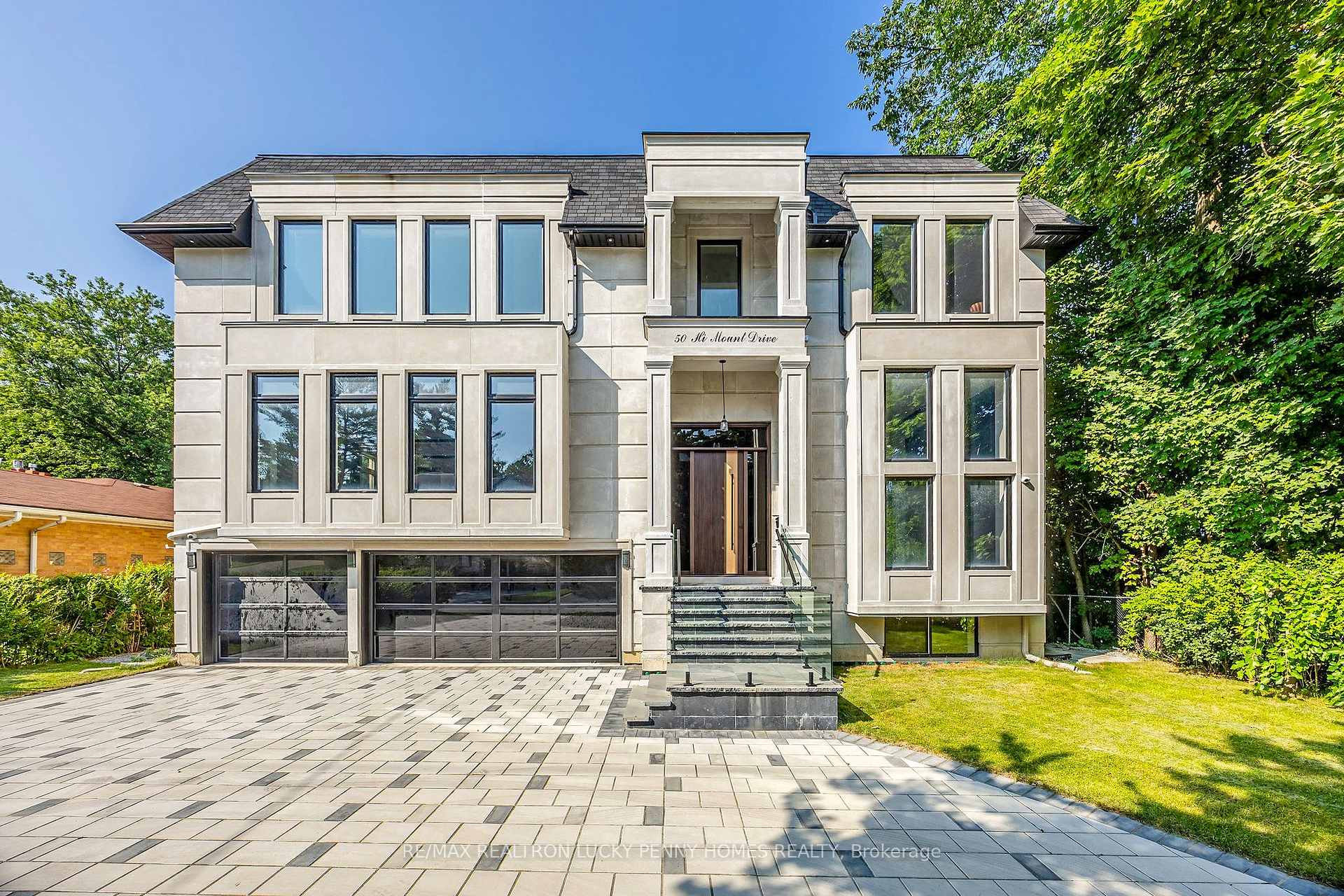 50 Hi Mount Drive, Toronto, ON M2K 1X5