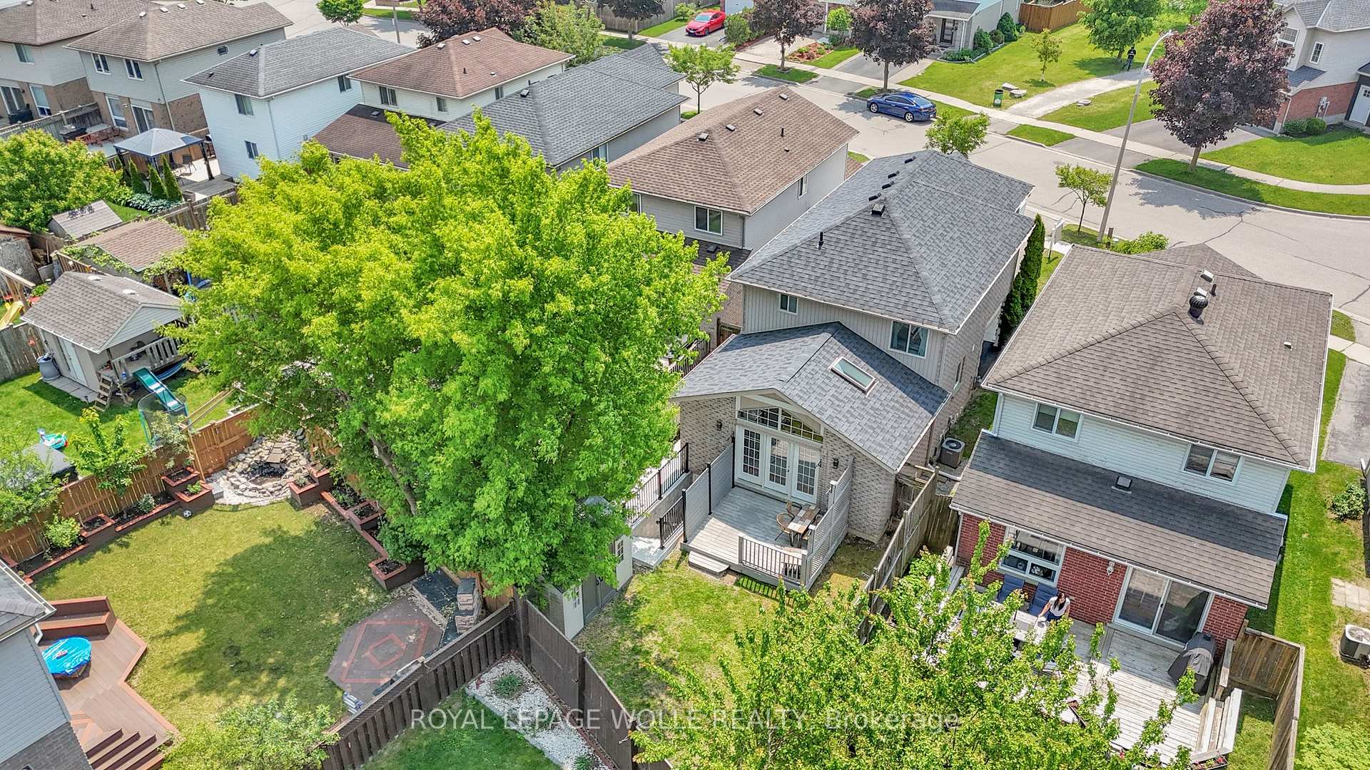 50 Inge Court, Kitchener, ON N2K 3V7