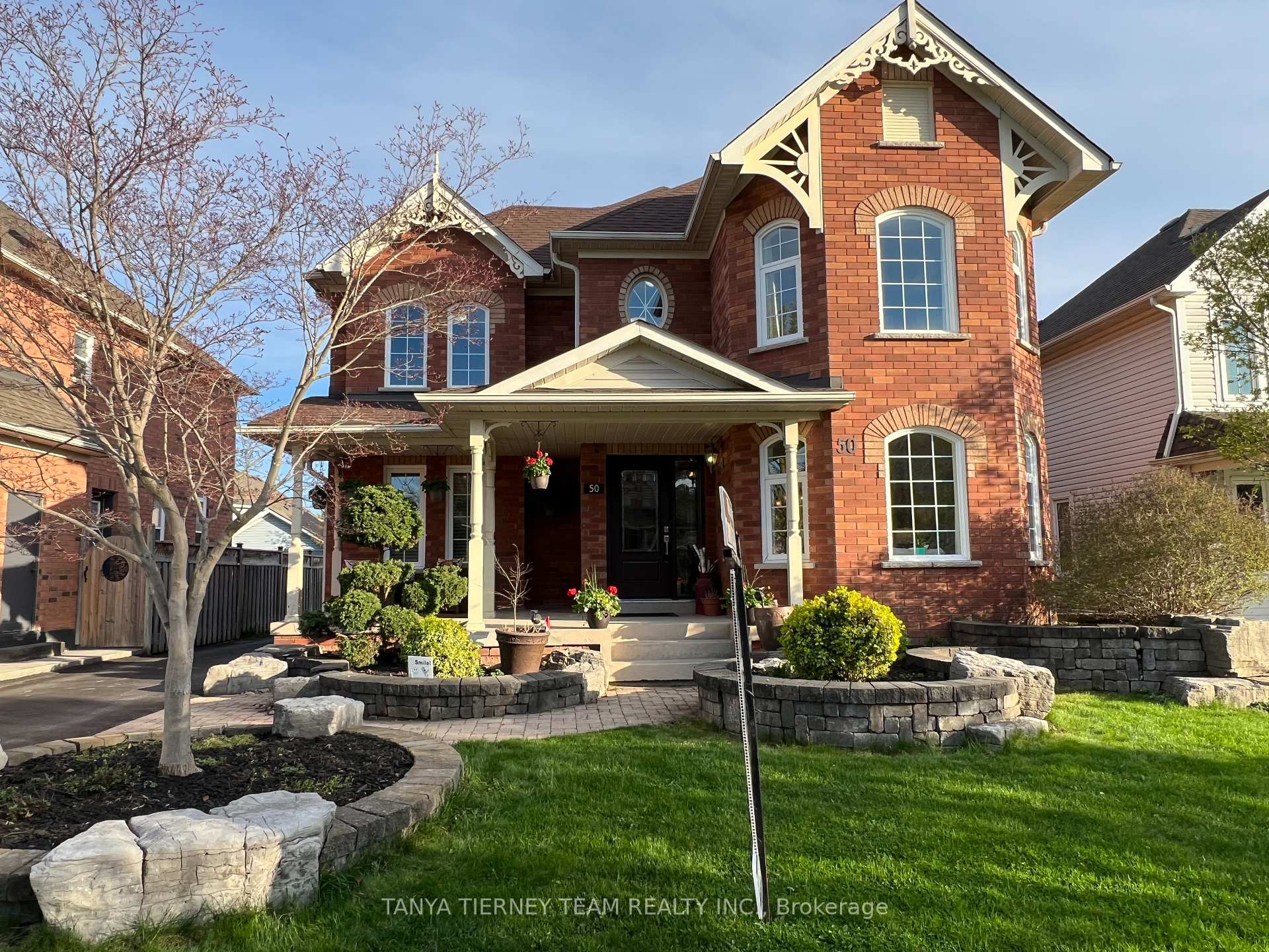 50 McBeth Place, Whitby, ON L1M 1E7