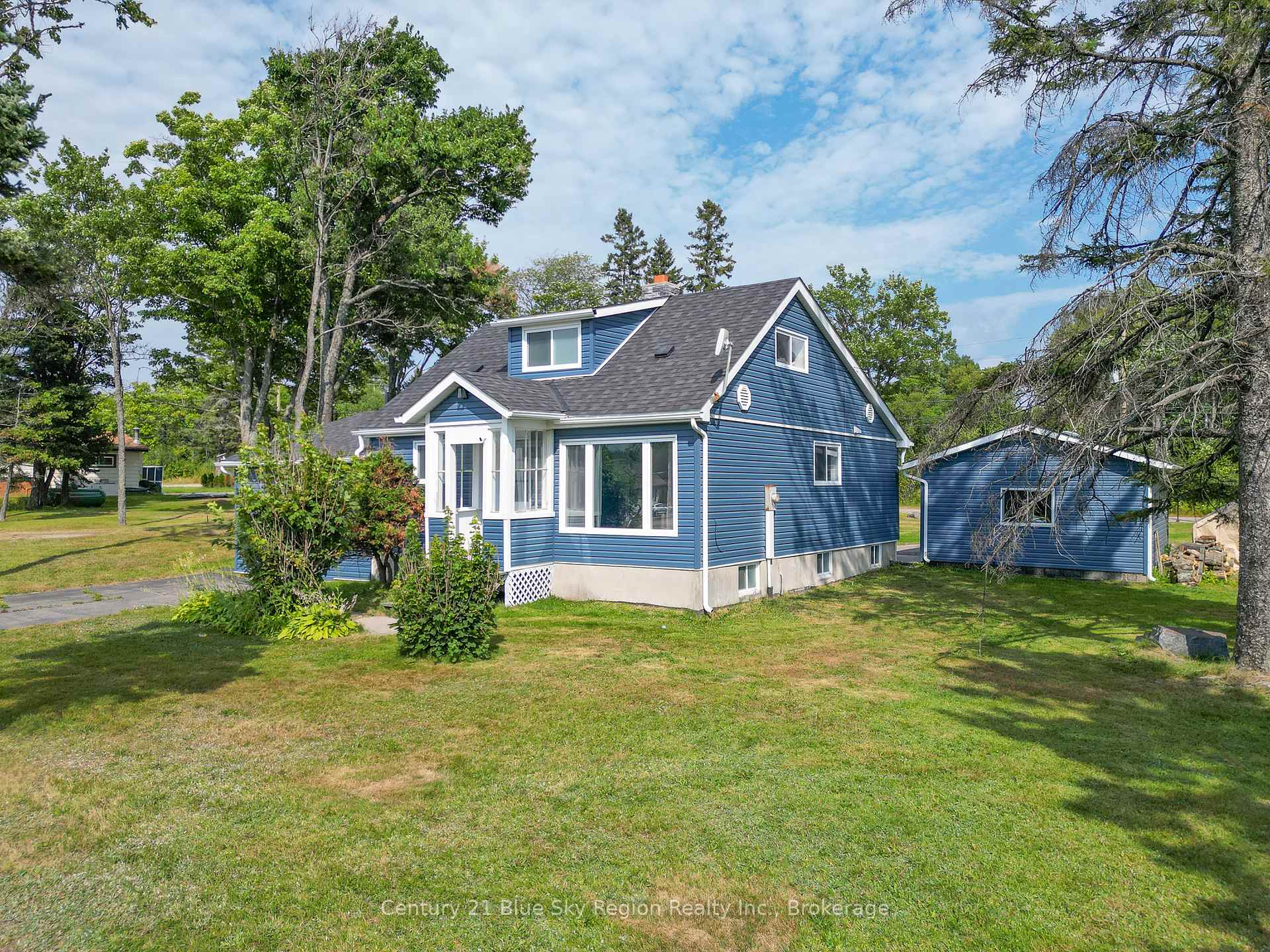 North Bay Real Estate MLS® Listings & Houses For Sale