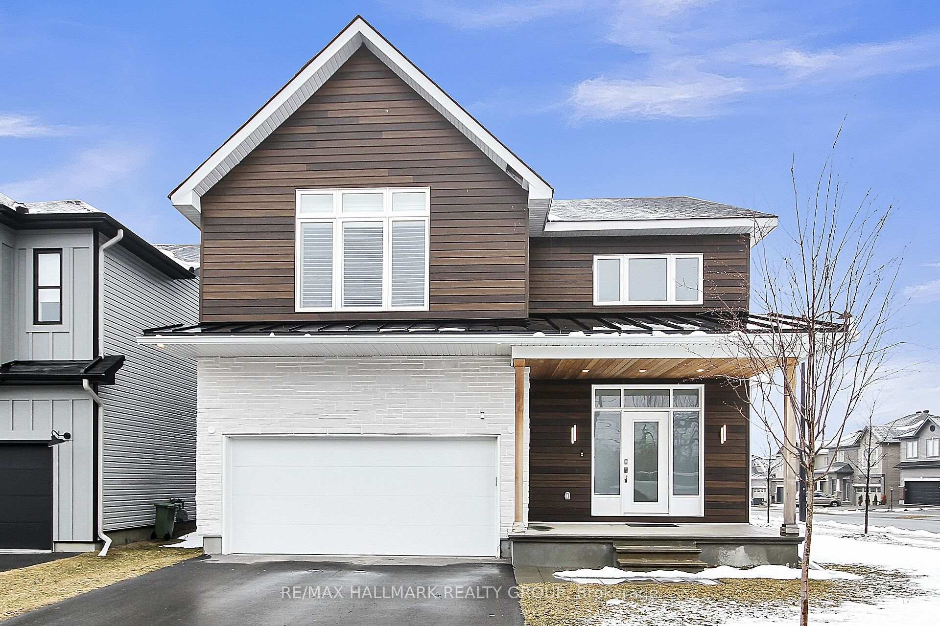 500 Paakanaak Avenue, Blossom Park - Airport and Area, ON K1X 0G9