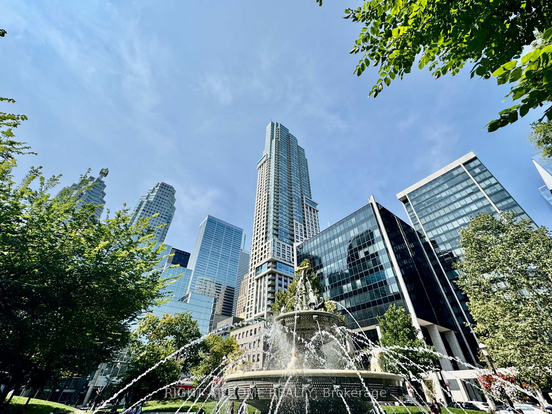 5004 - 88 Scott Street, Toronto, ON M5E 0A9