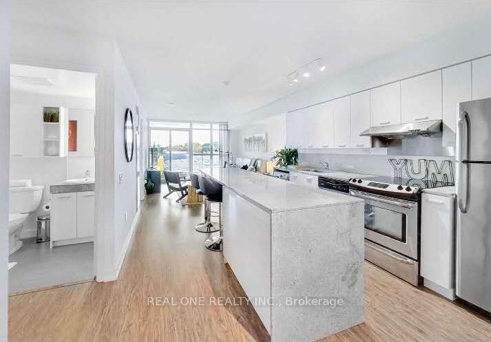 501 - 29 Singer Court, Toronto, ON M2K 0B3