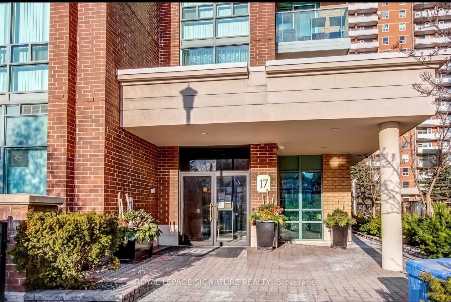 502 - 17 Michael Power Place, Toronto, ON M9A 5G5