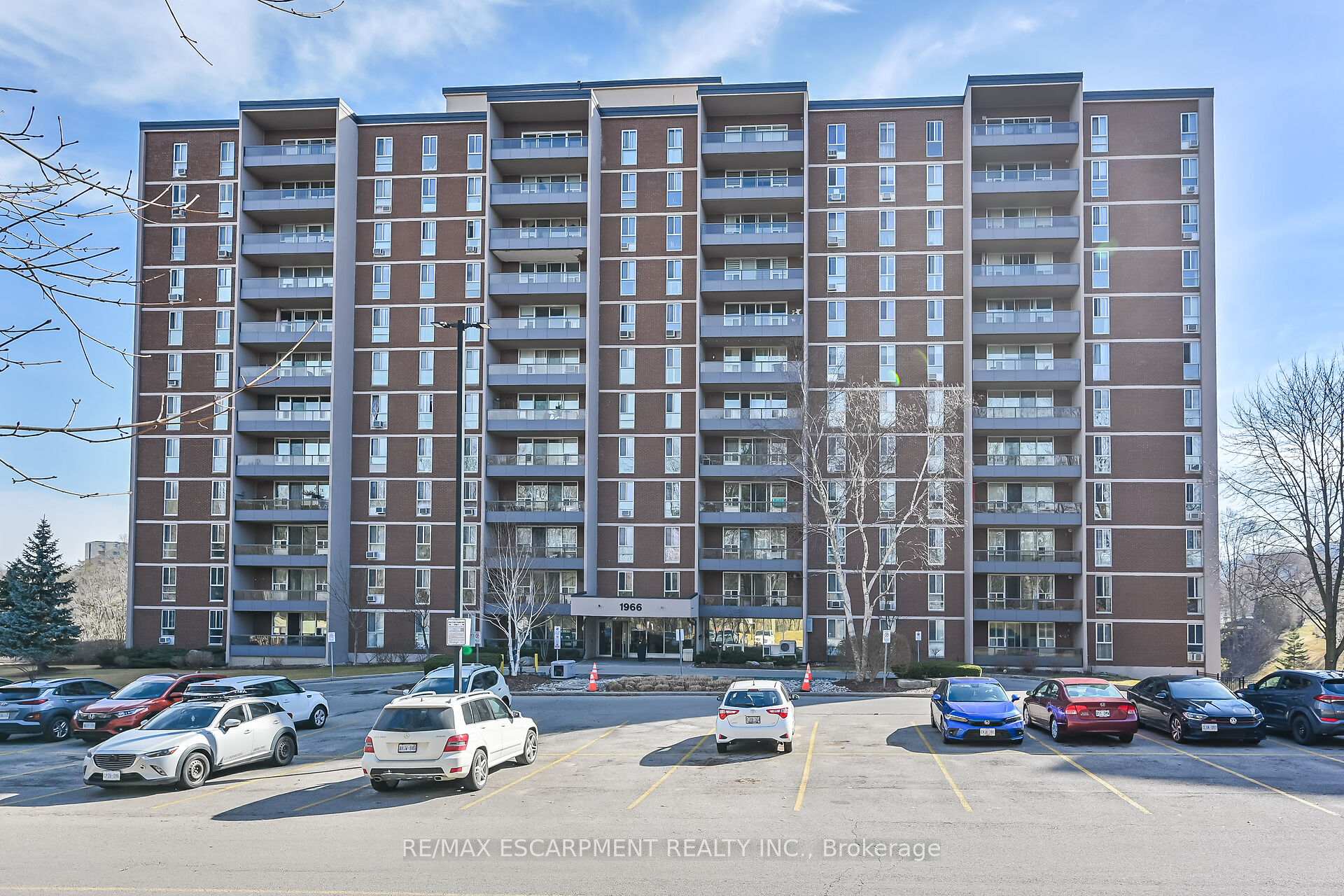 502 - 1966 MAIN Street W, Hamilton, ON L8S 1J6