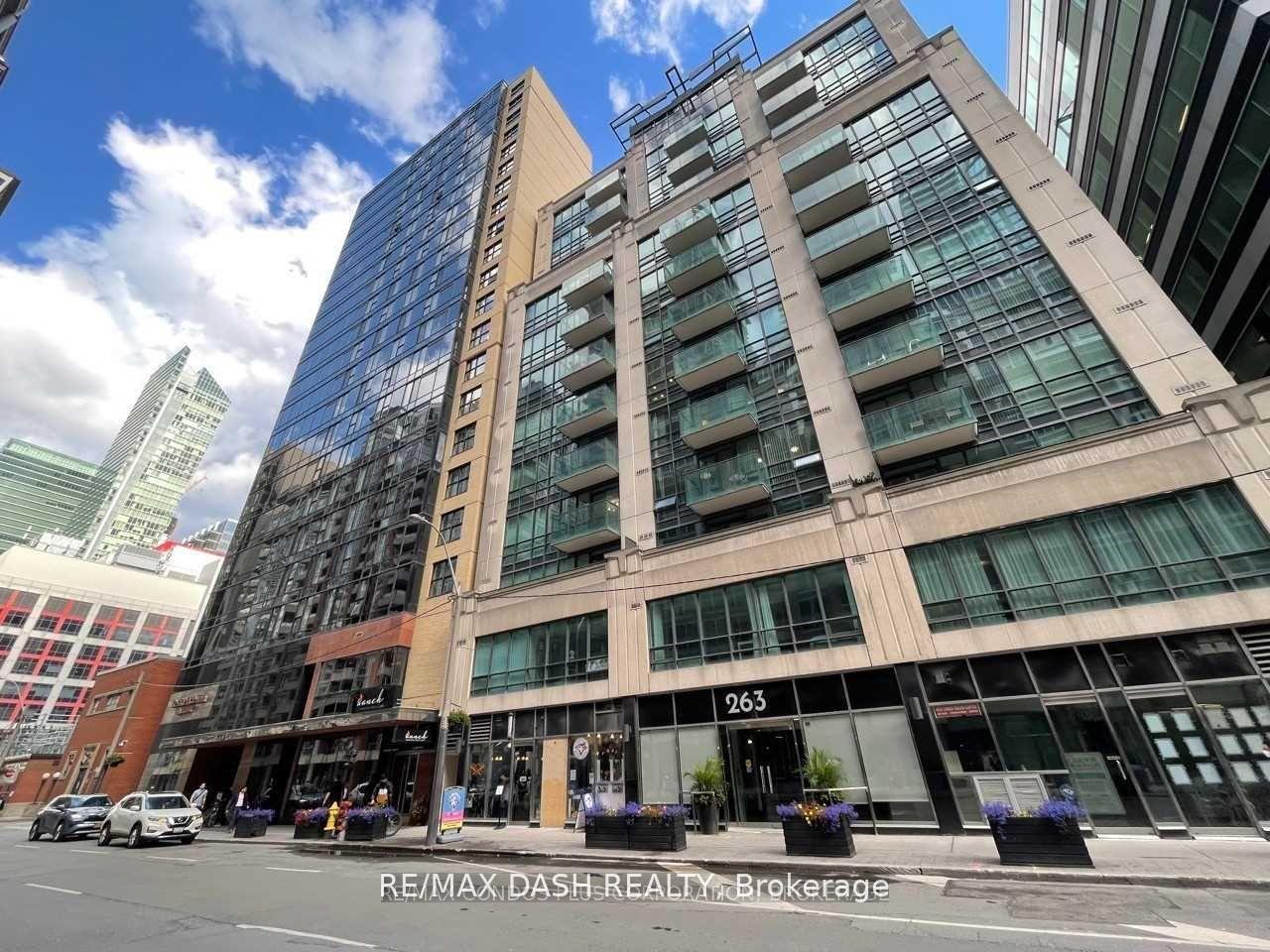 502 - 263 Wellington Street W, Toronto, ON M5V 3E6