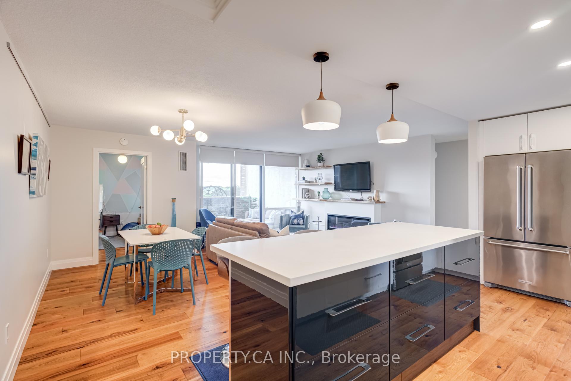 503 - 1535 Lakeshore Road E, Mississauga, ON L5E 3E2