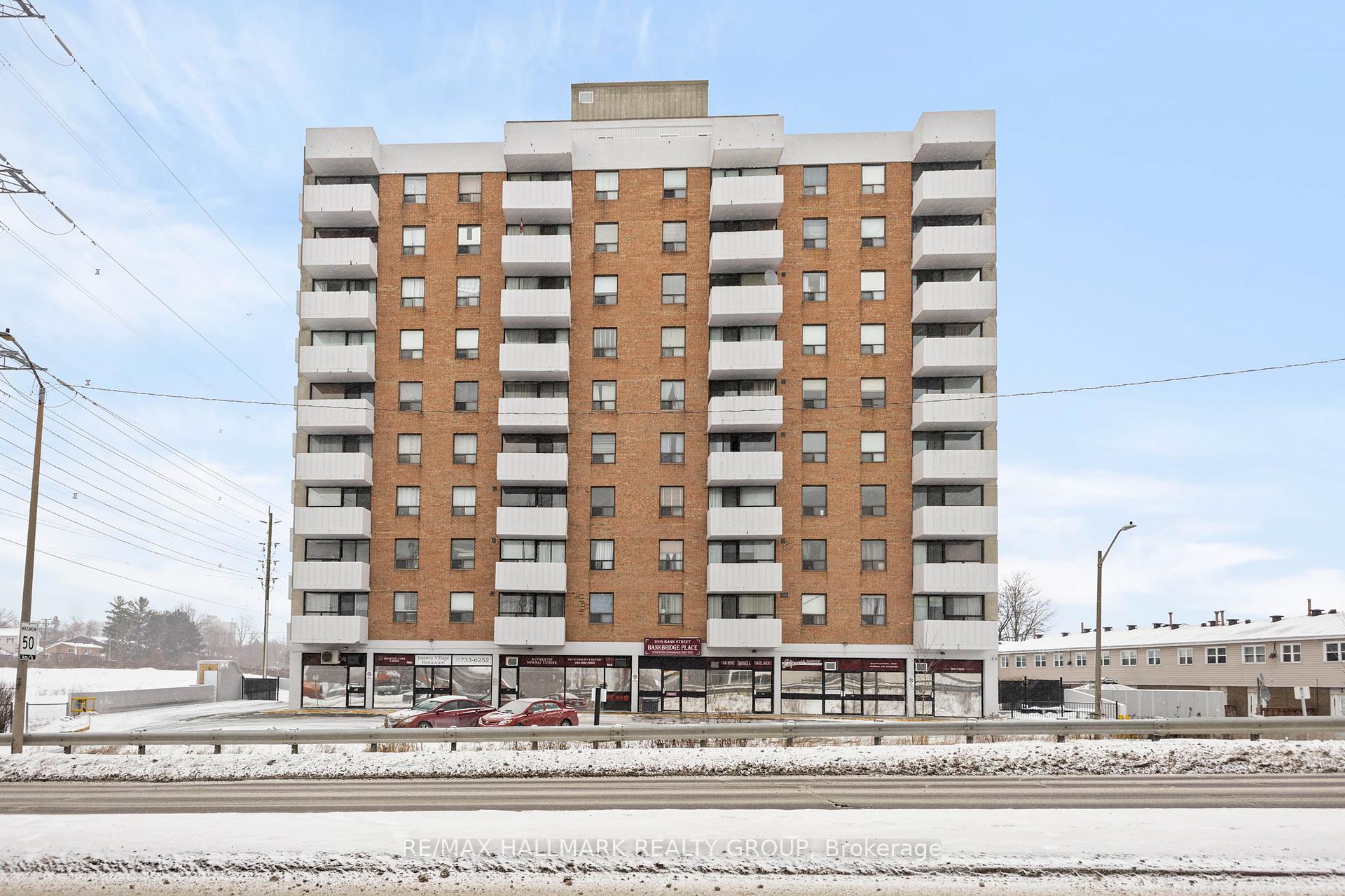 504 - 2019 Bank Street, Hunt Club - South Keys and Area, ON K1V 0N1