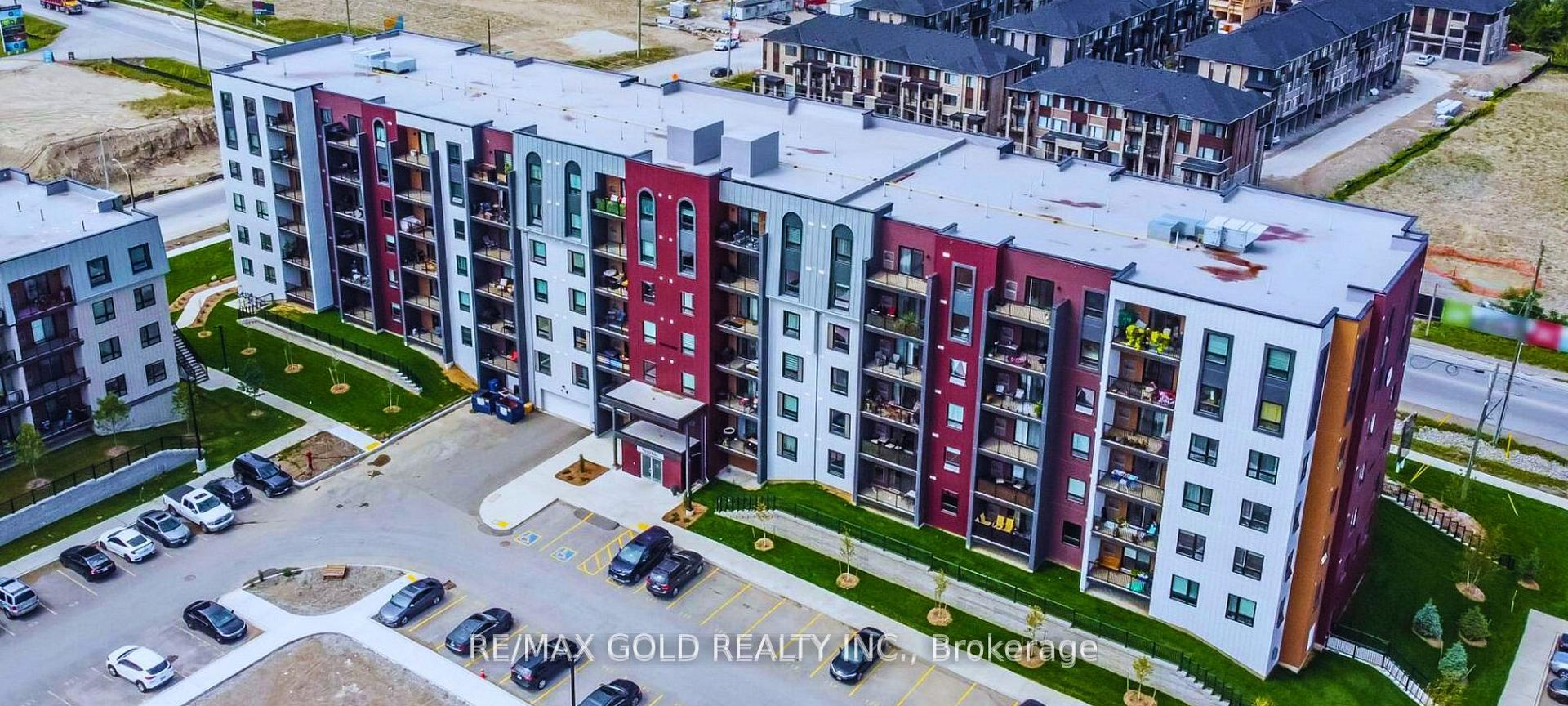 504 - 4 Spice Way, Barrie, ON L9J 0M2