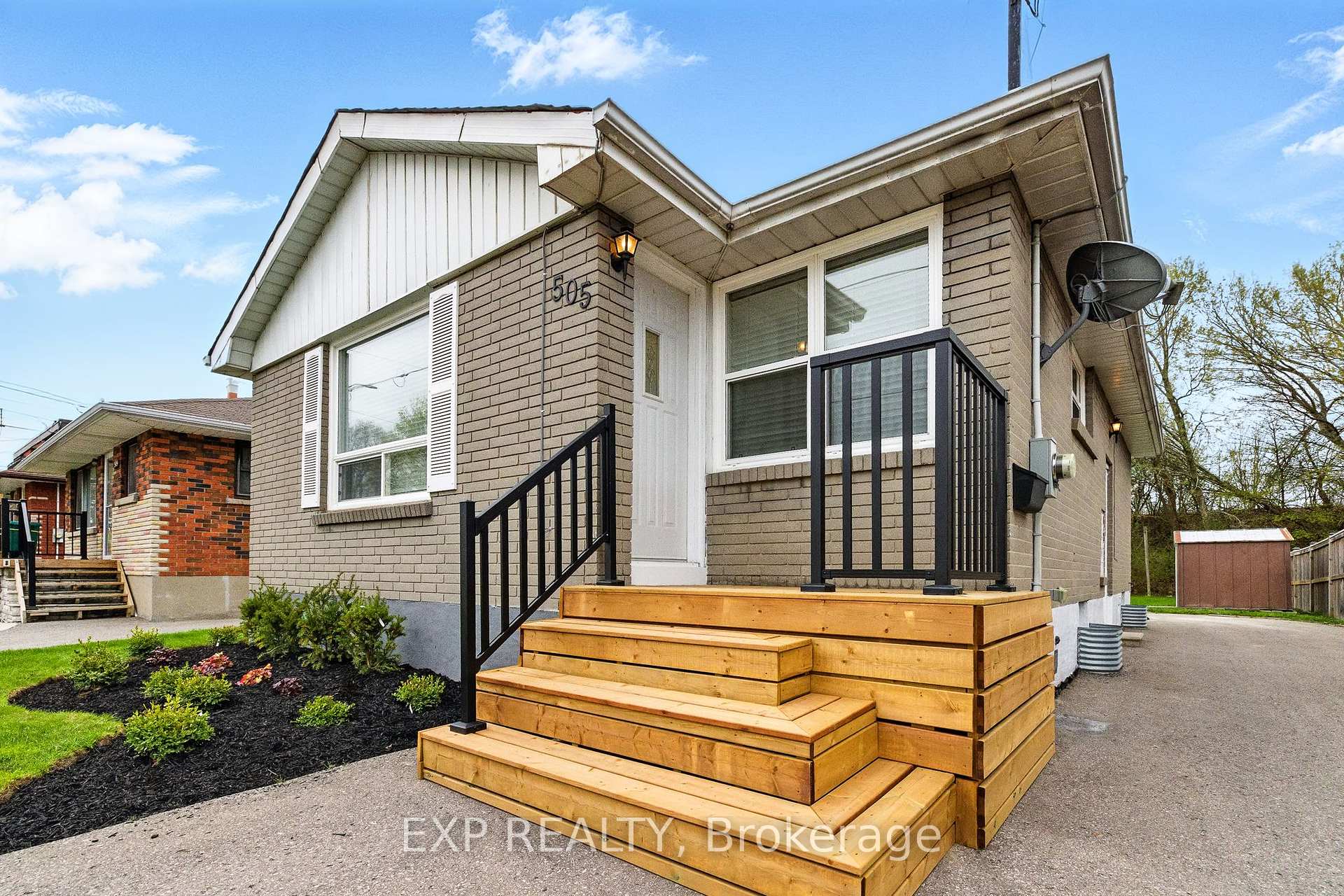 505 Crerar Avenue, Oshawa, ON L1H 2W6