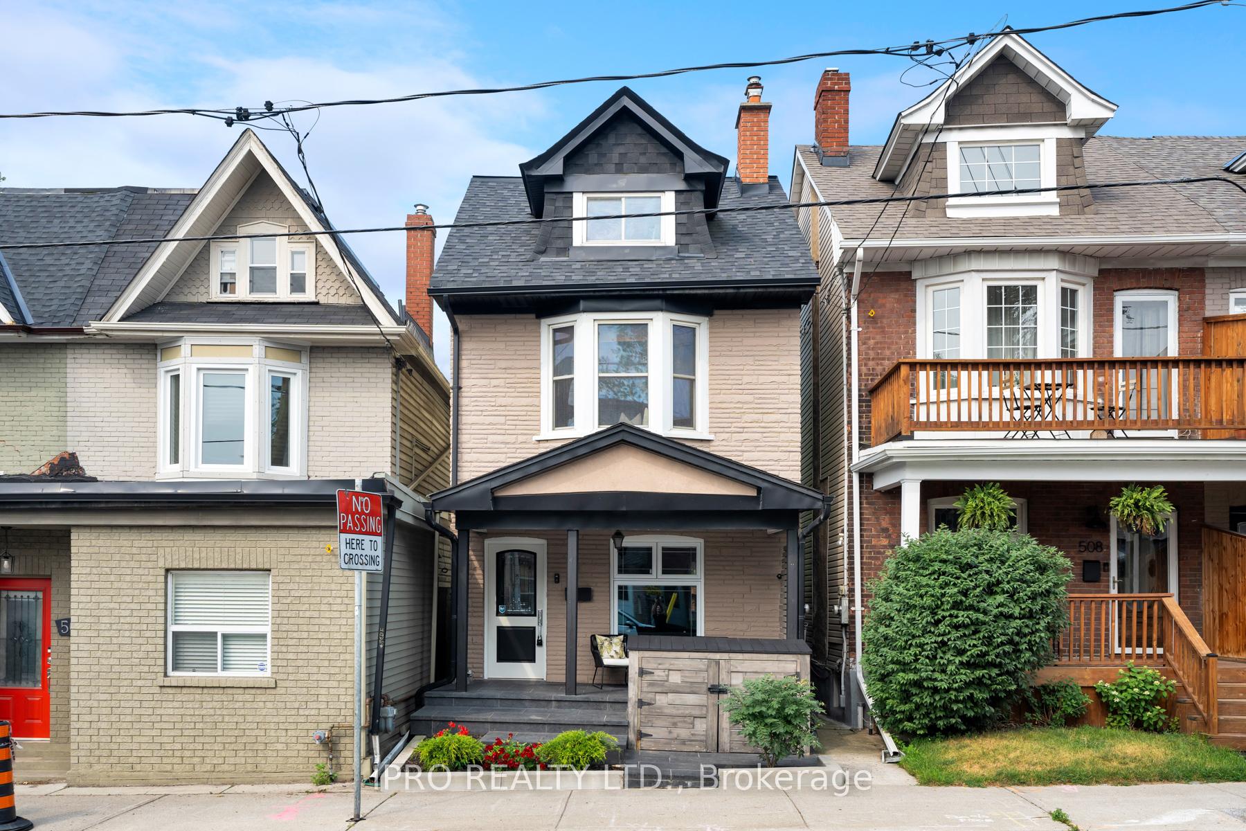 506 Pape Avenue, Toronto, ON M4K 3R2