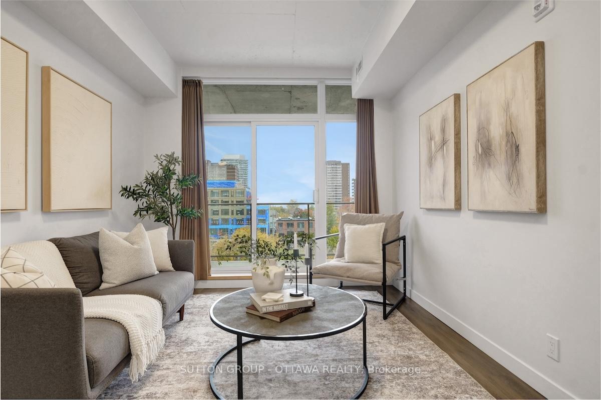 707 - 399 Winston Avenue, Westboro - Hampton Park, ON K2A 1Y8