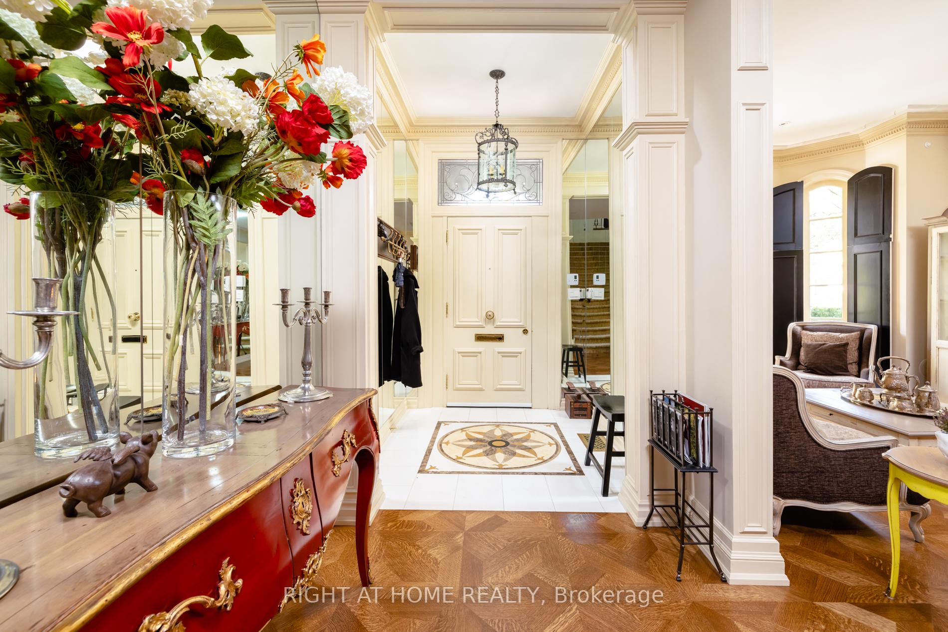 51 Hazelton Avenue, Toronto, ON M5R 2E3