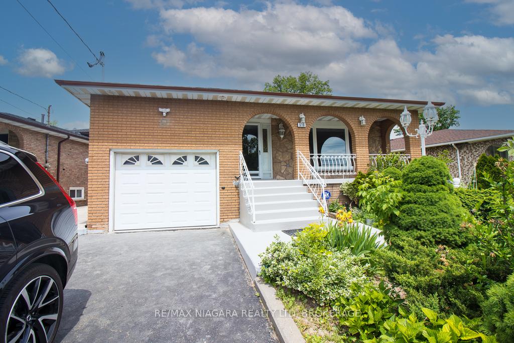 Main - 510 Queen Victoria Drive, Hamilton, ON L8W 1G9