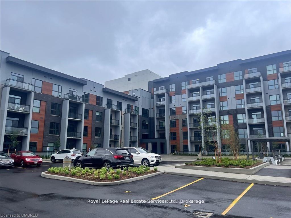 511 - 95 Dundas Street W, Oakville, ON L6M 5N4