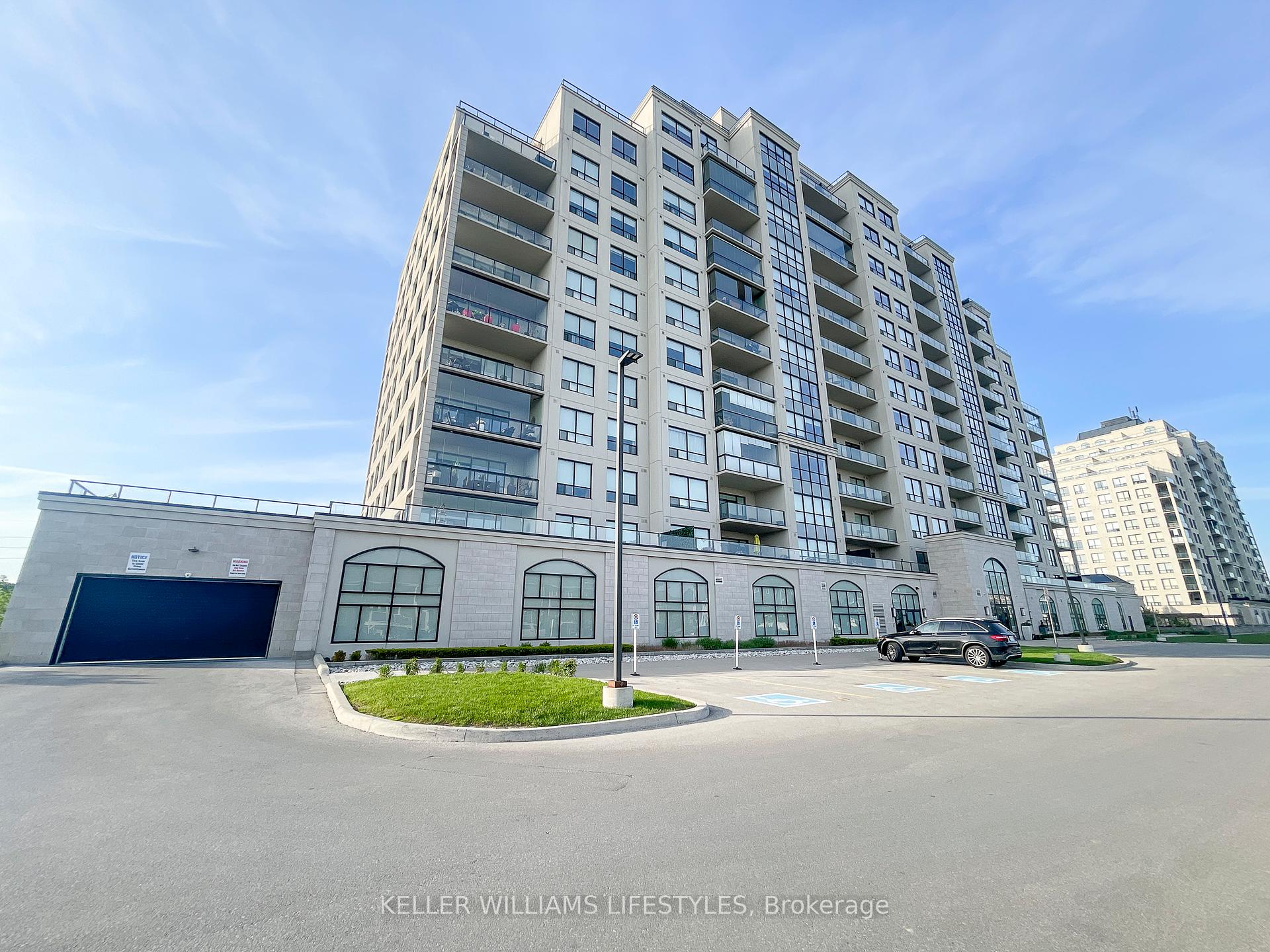 512 - 260 Village Walk Boulevard, London North, ON N6G 0W6