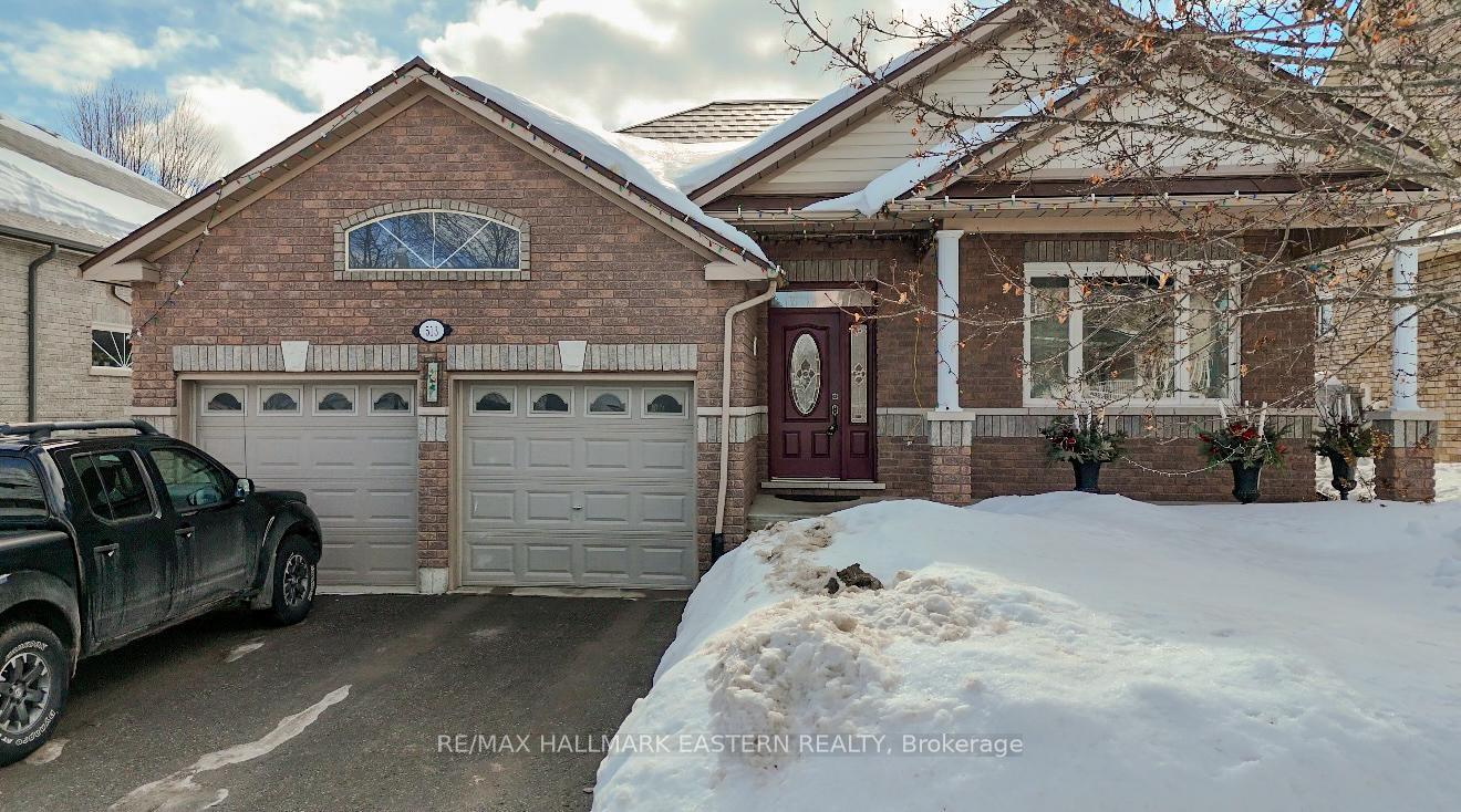 513 Carriage Lane, Peterborough, ON K9L 2A4
