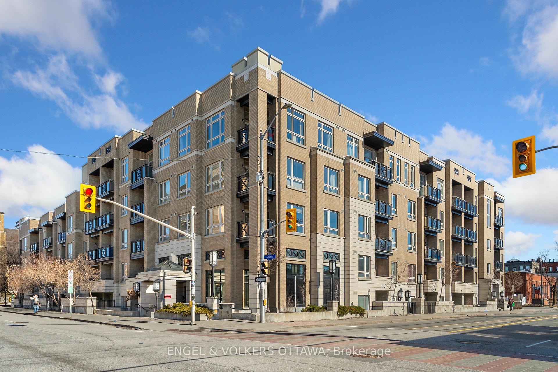 514 - 429 Kent Street, Ottawa Centre, ON K2P 1B5