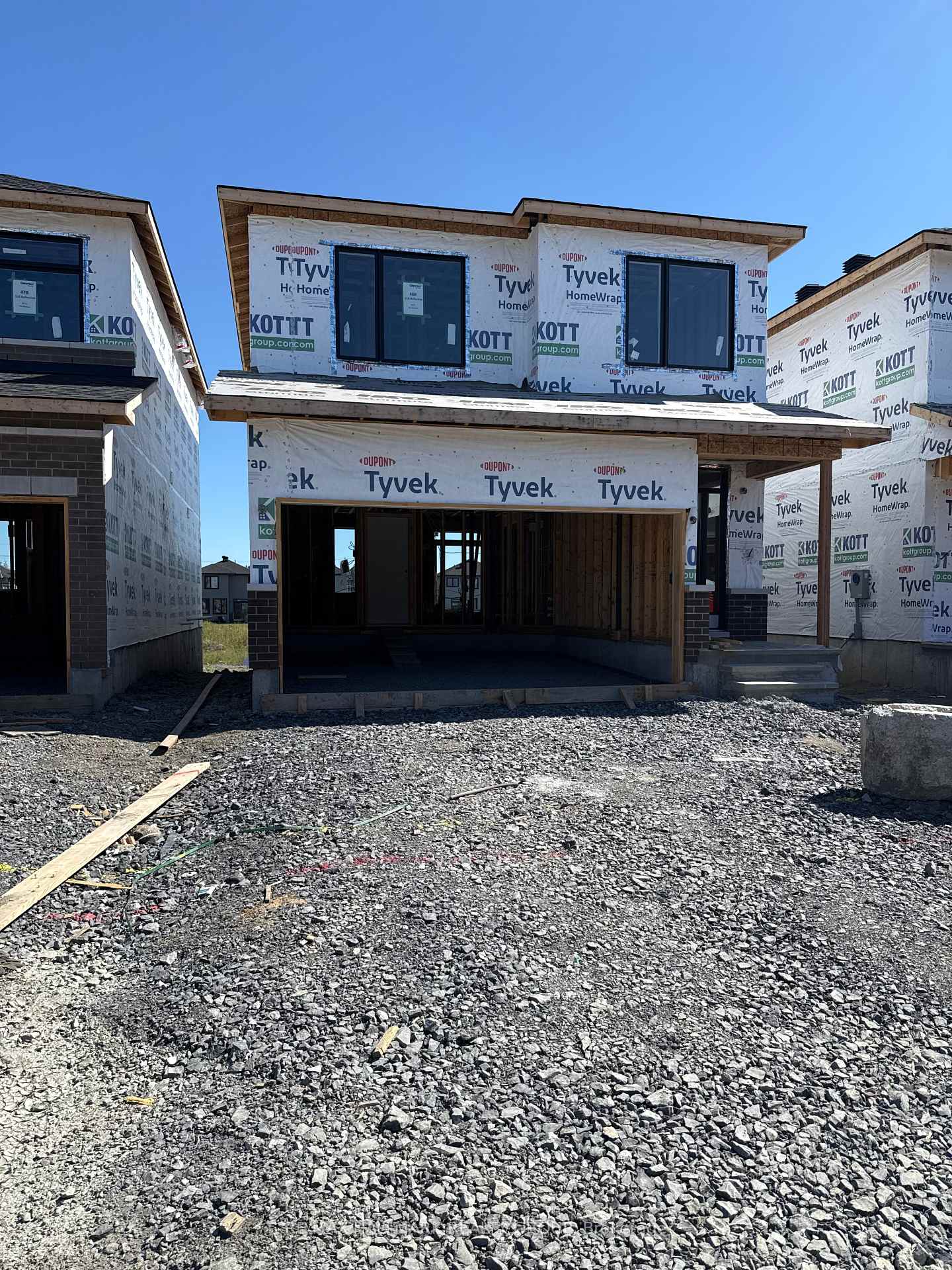 516 Reflection Street, Orleans - Convent Glen and Area, ON K1W 0S8