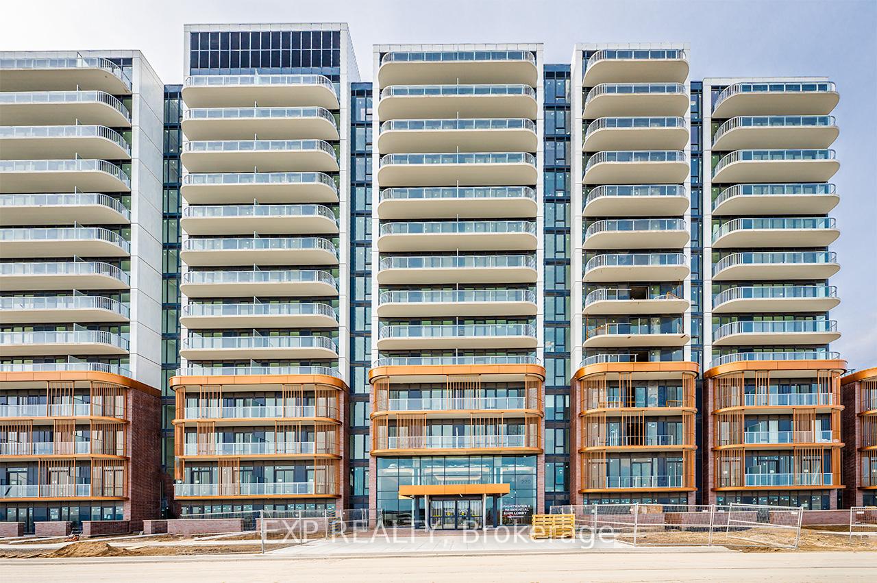 517 - 220 Missinnihe Way, Mississauga, ON L5H 1G5